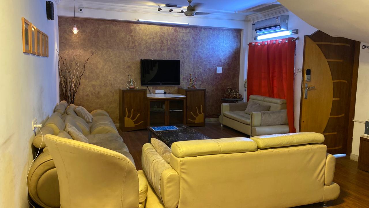 Mithra Luxury Homes 𝗕𝗢𝗢𝗞 Hyderabad Villa