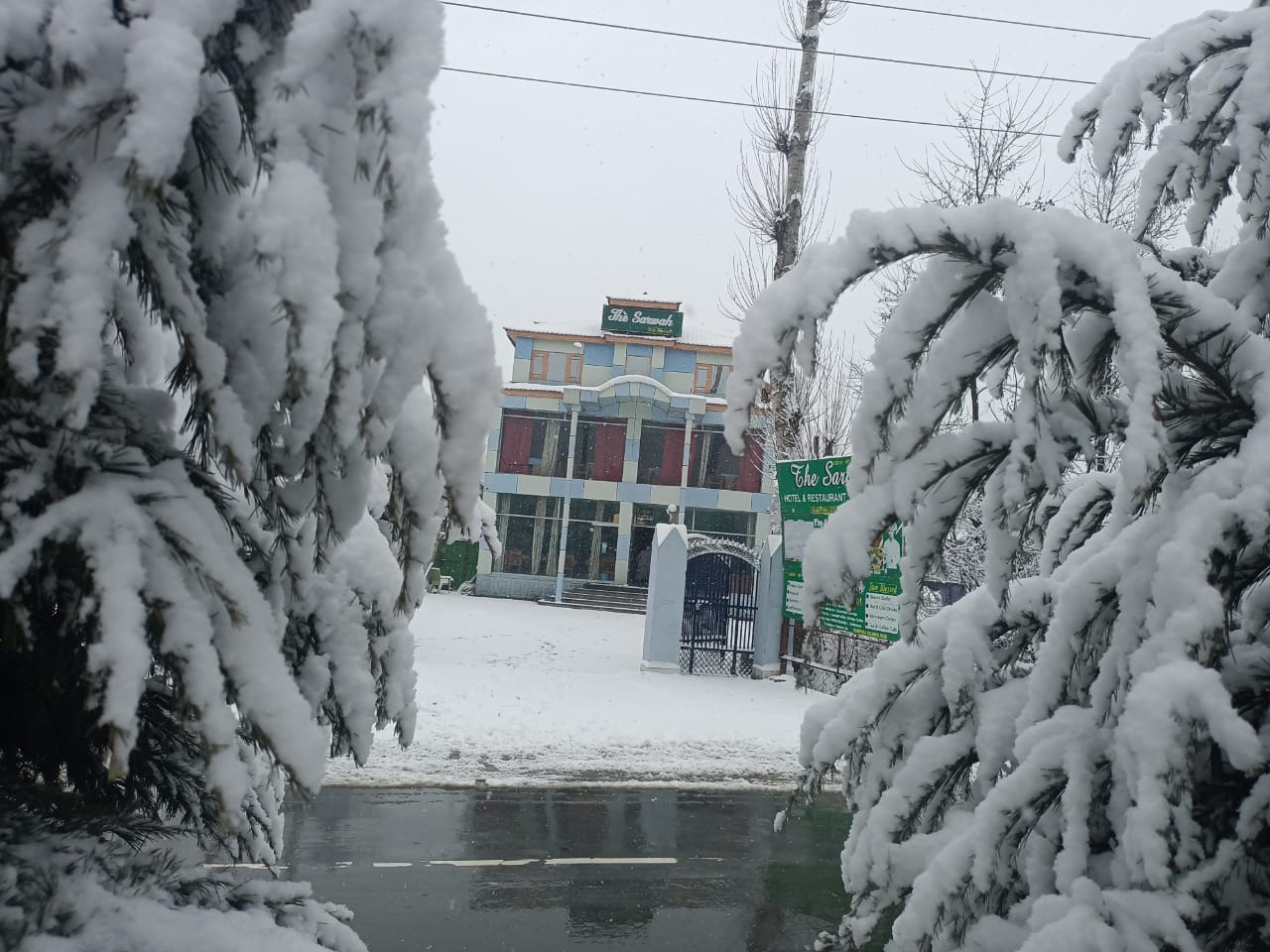 THE SARWAH HOTEL AND RESTAURANT Gulmarg - Reviews, Photos & Offer