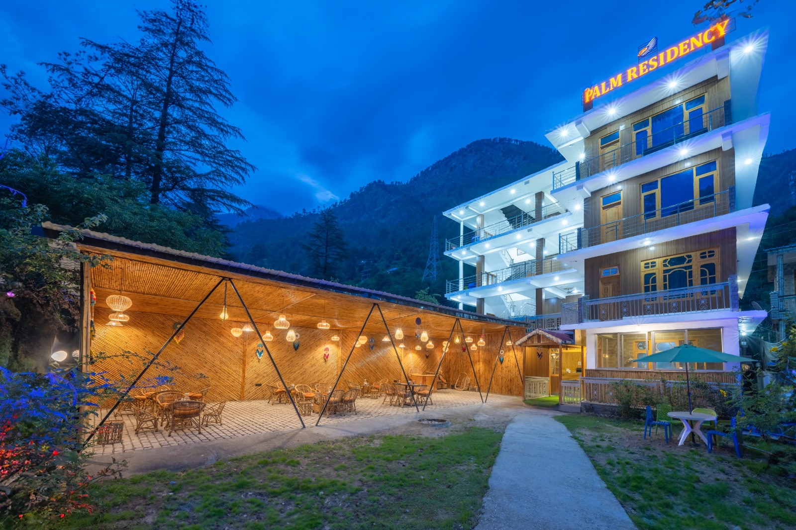 Palm Residency Kasol 𝗕𝗢𝗢𝗞 Kasol Hostel