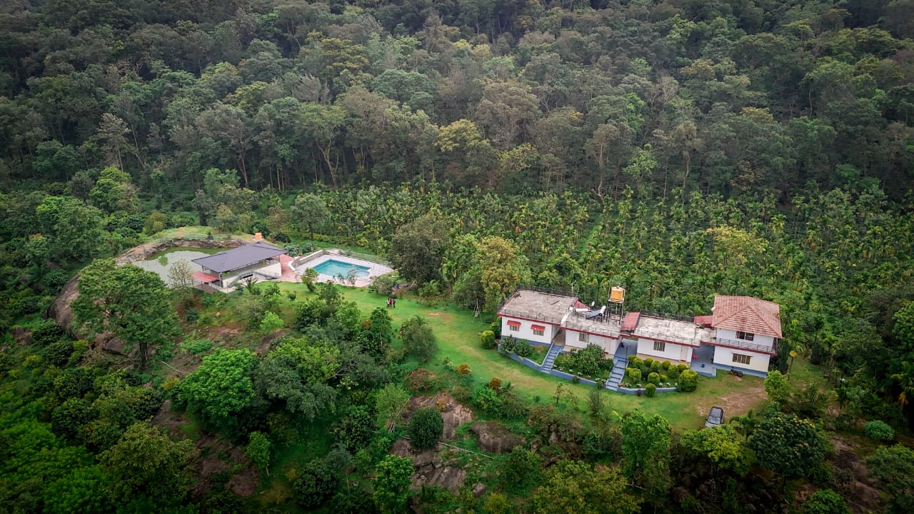 AMBER MIST ( A Unit of EPIC Holidays) 𝗕𝗢𝗢𝗞 Coorg Villa