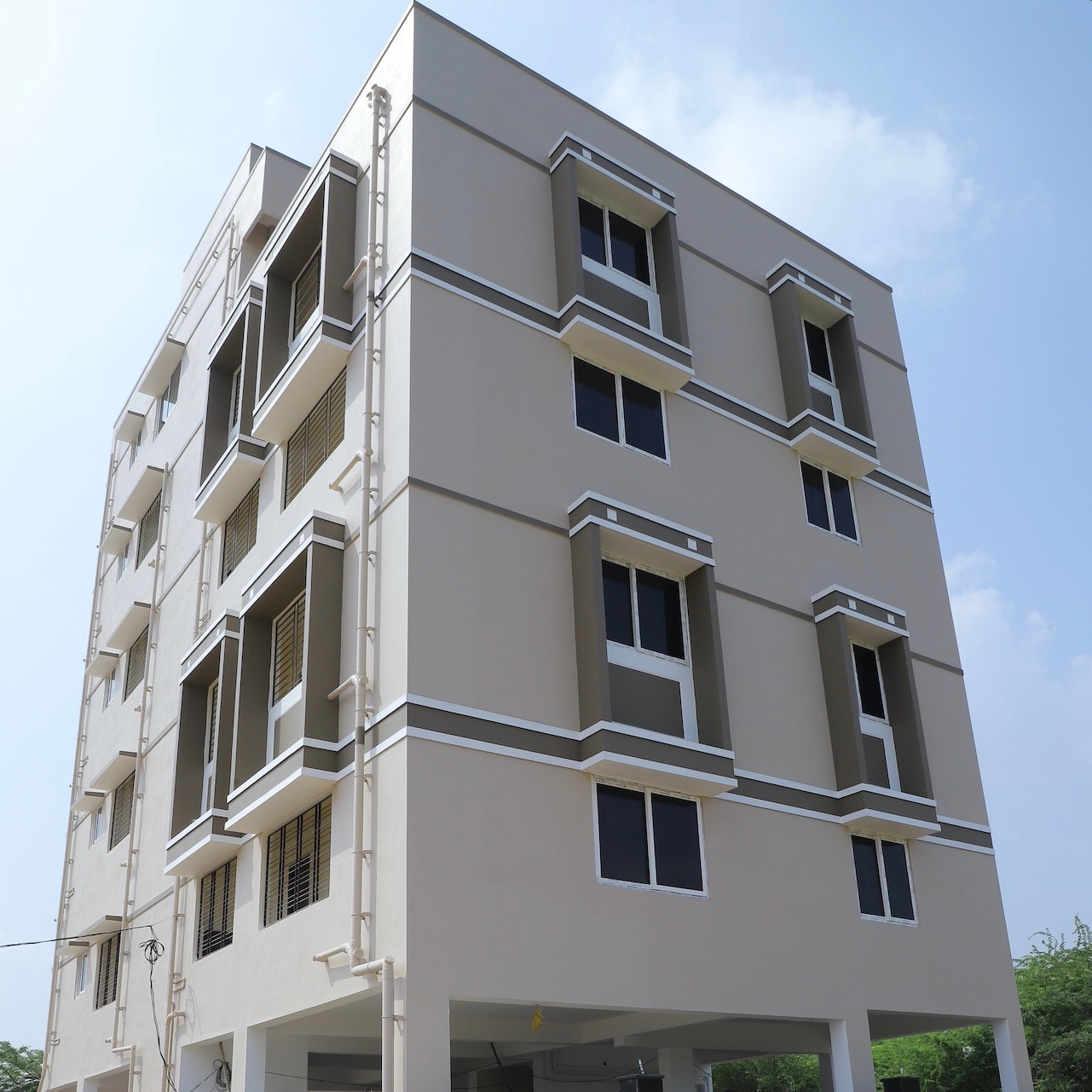Taj HomesStay 𝗕𝗢𝗢𝗞 Tirupati Homestay