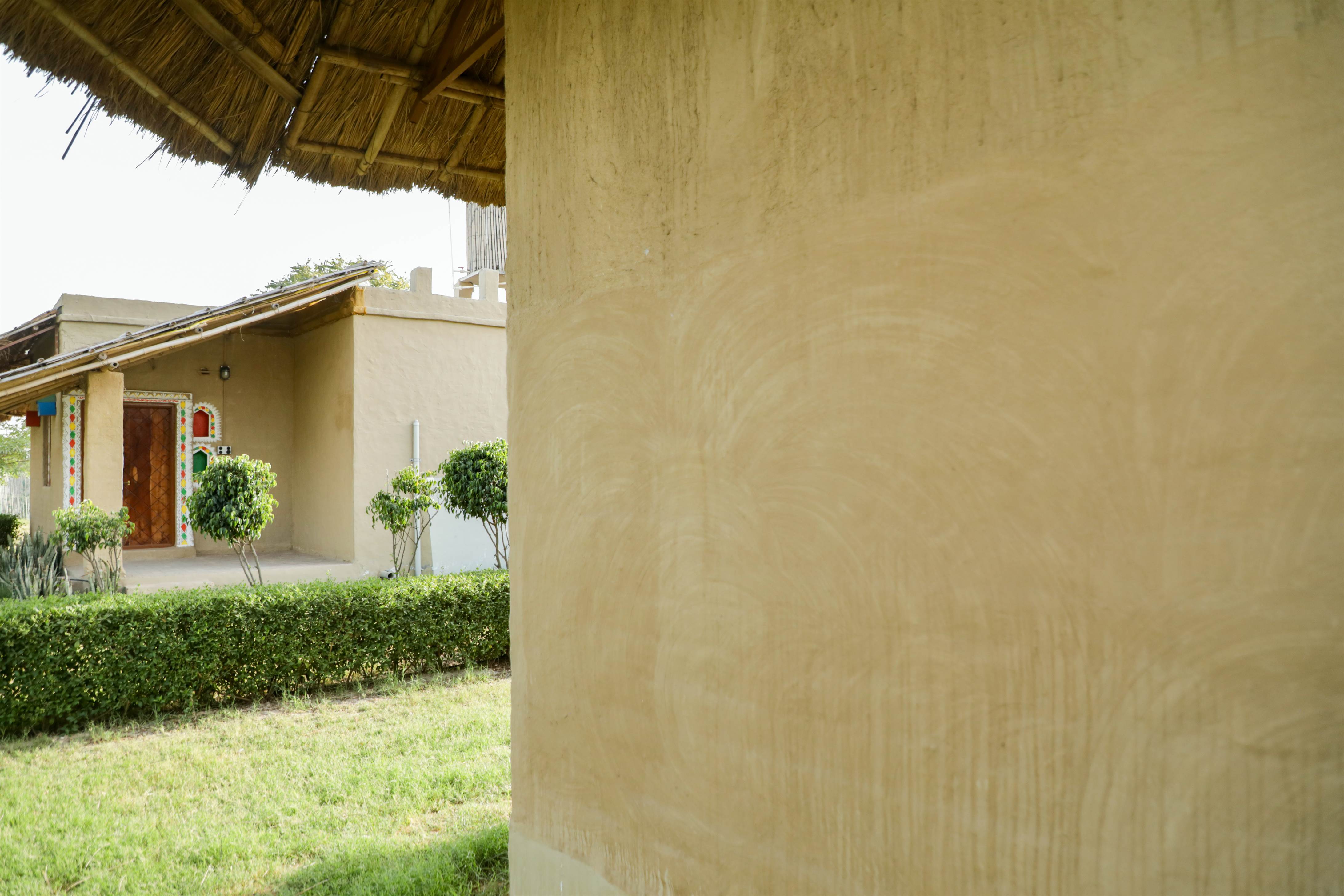 Mud Haven Farmstay 𝗕𝗢𝗢𝗞 Kosli Farm House