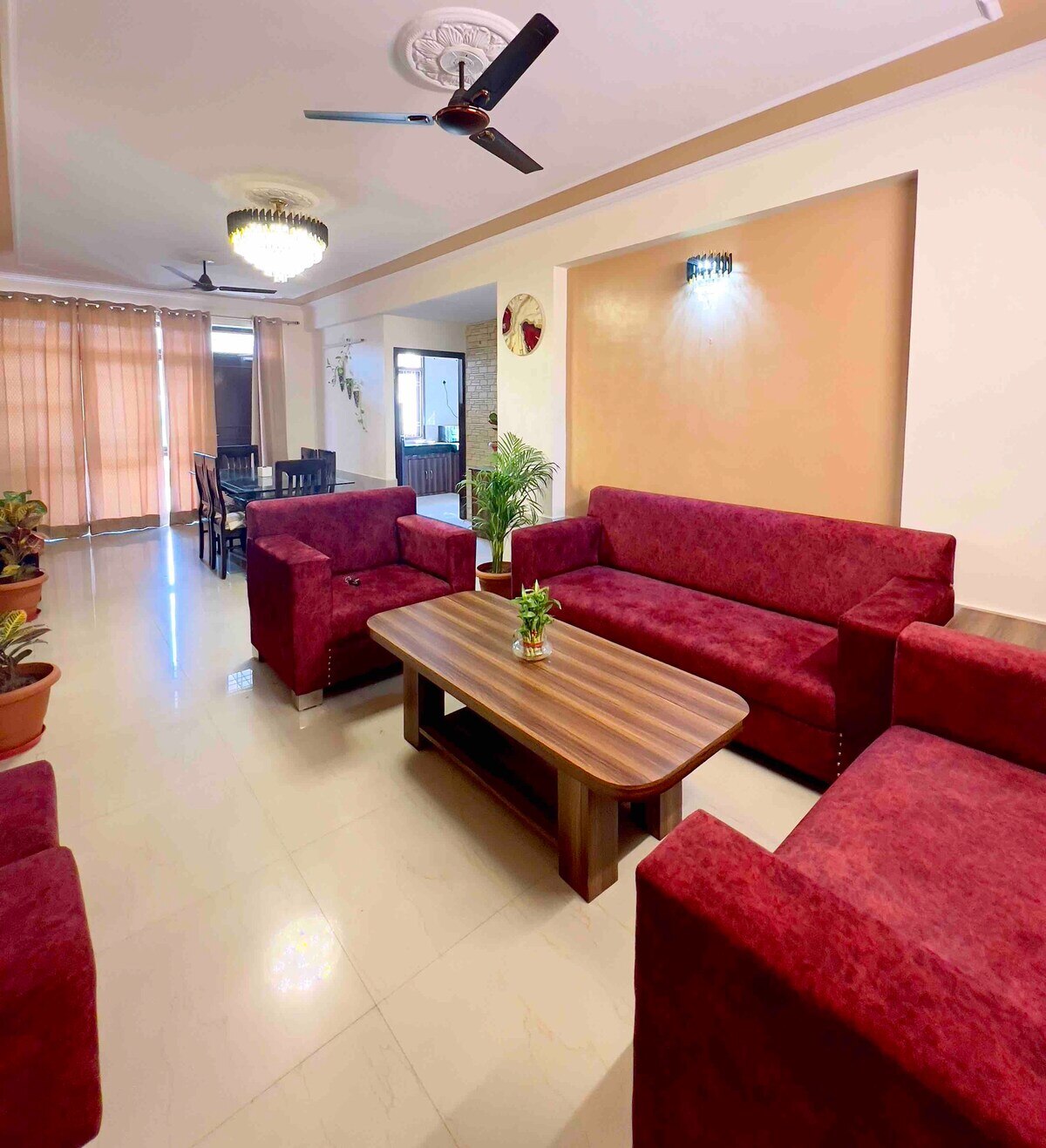 Luxur Inn 3bhk Apartment 𝗕𝗢𝗢𝗞 Jaipur Apartment