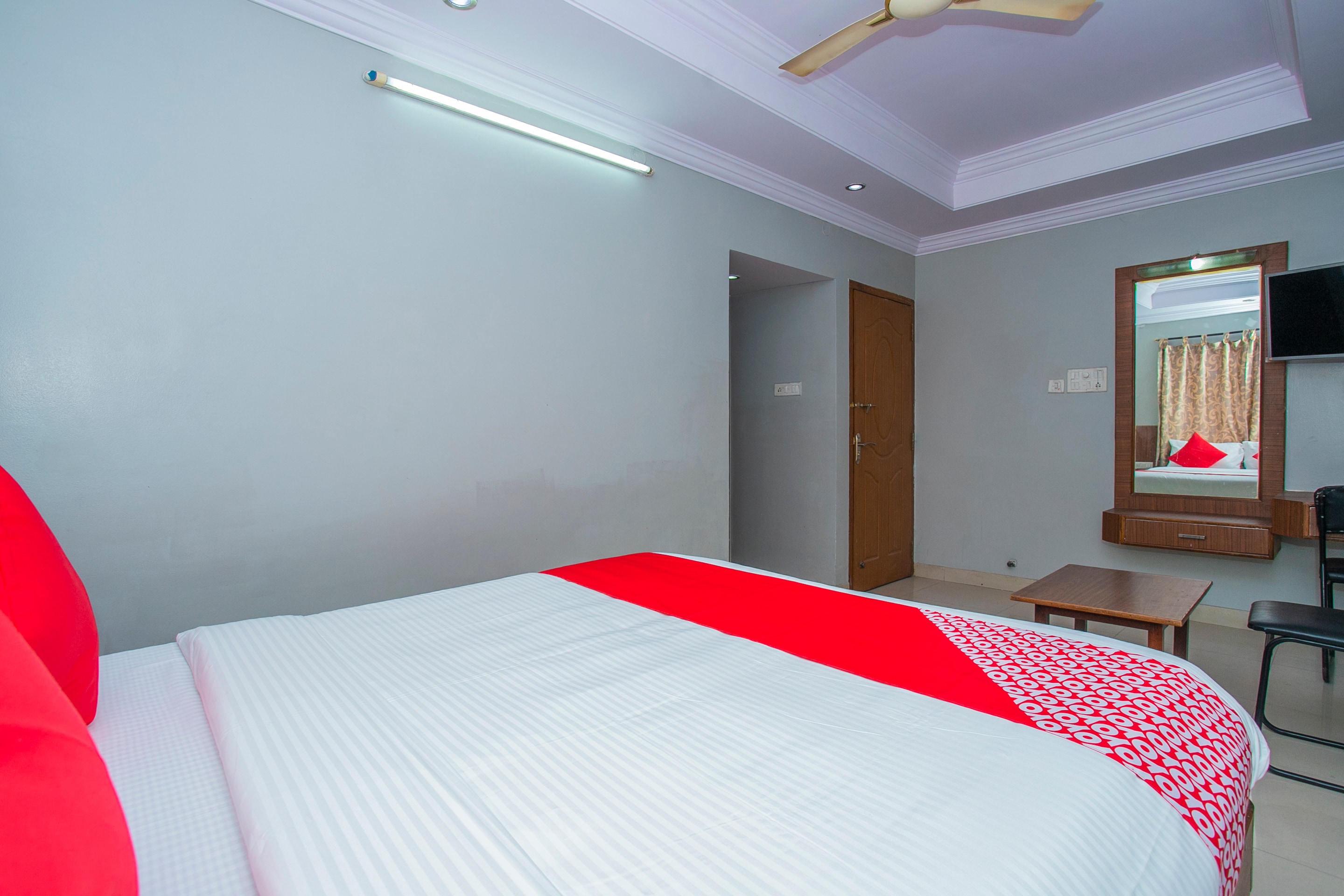 Hotel O White Fort, Bangalore Start From AED 29 per night - Price ...