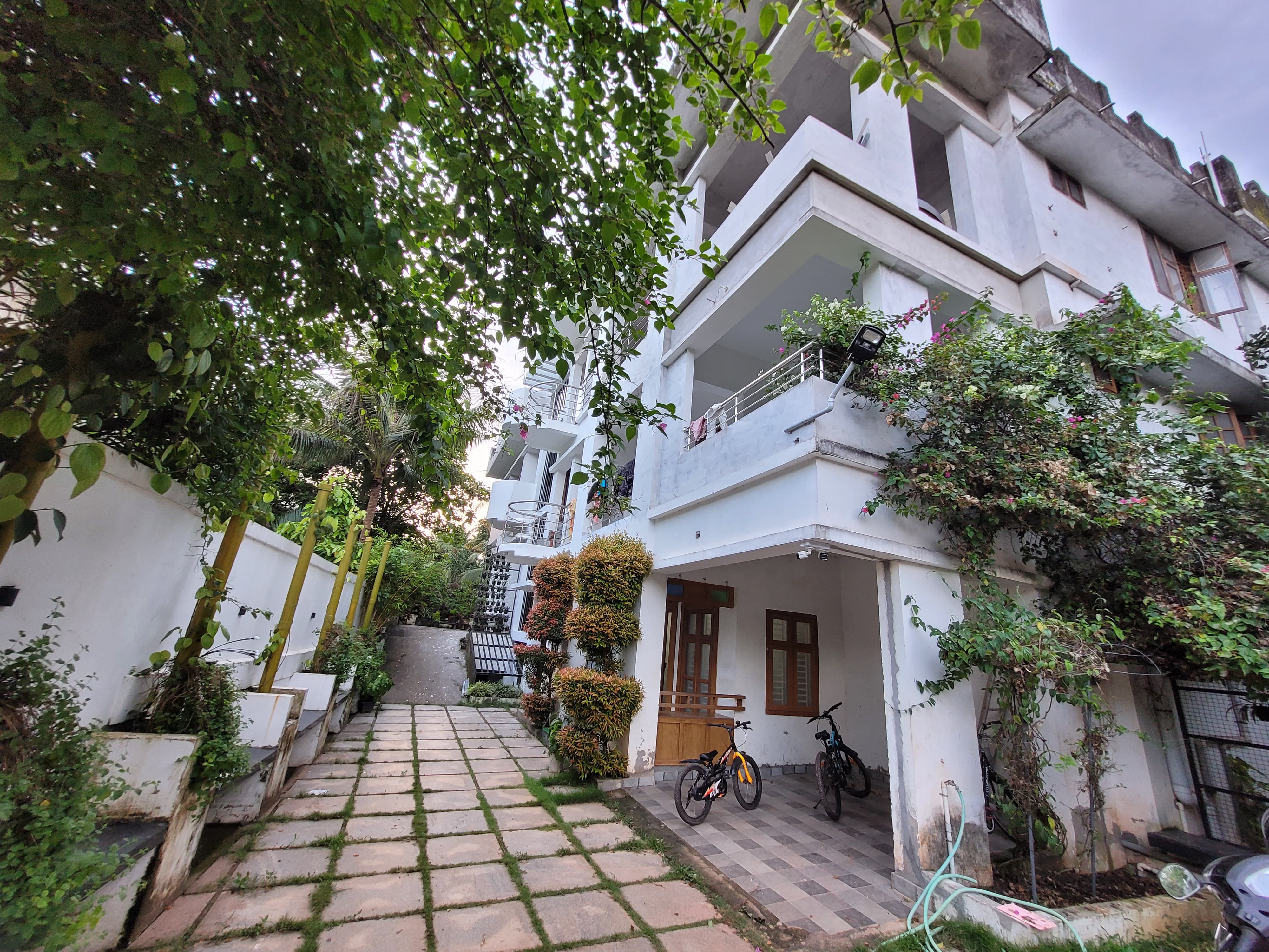 Uppu Homestay near Muzhappilangad Drive-In Beach 𝗕𝗢𝗢𝗞 Thalasserry Homestay