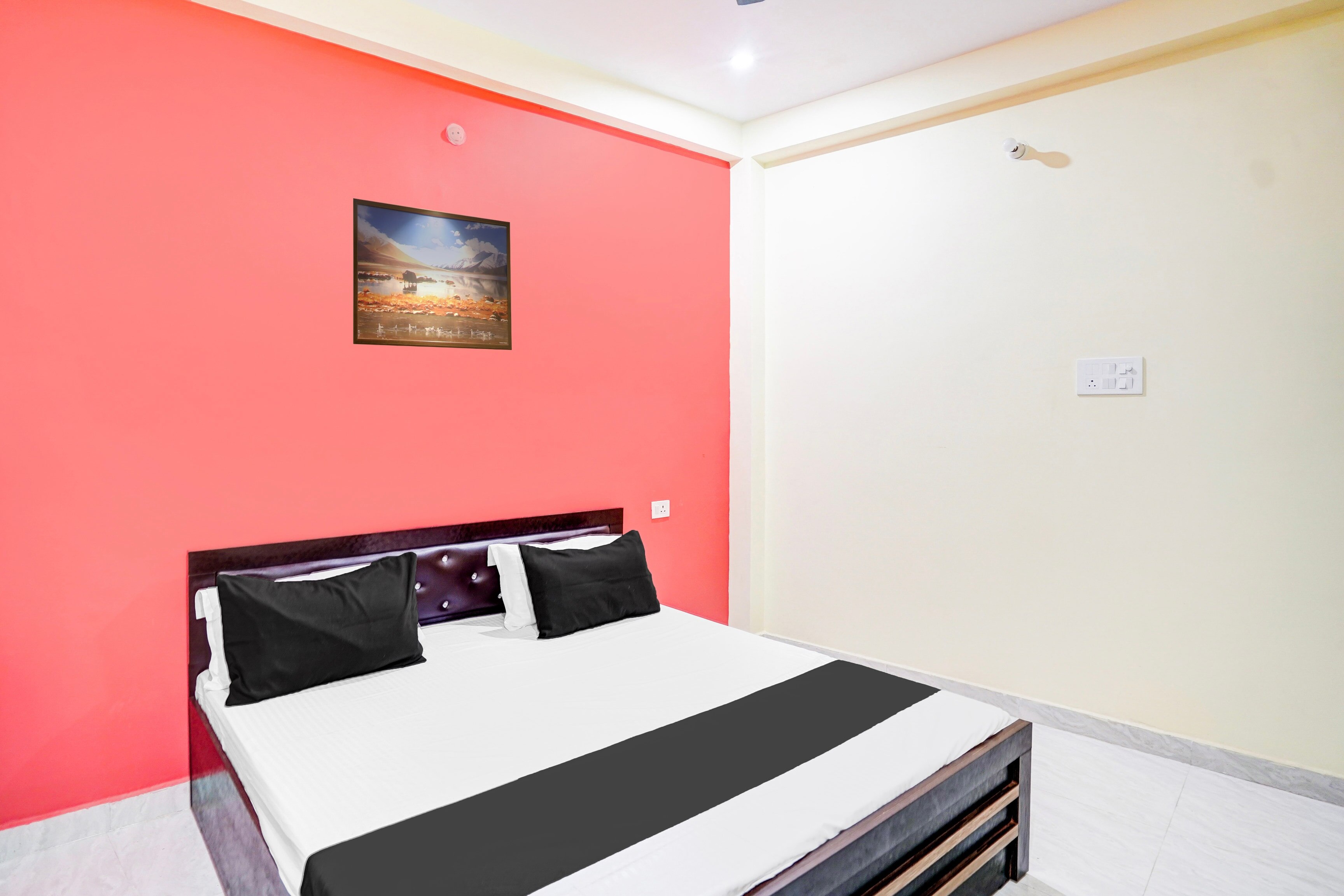 Hotel O Satya 𝗕𝗢𝗢𝗞 Prayagraj Hotel