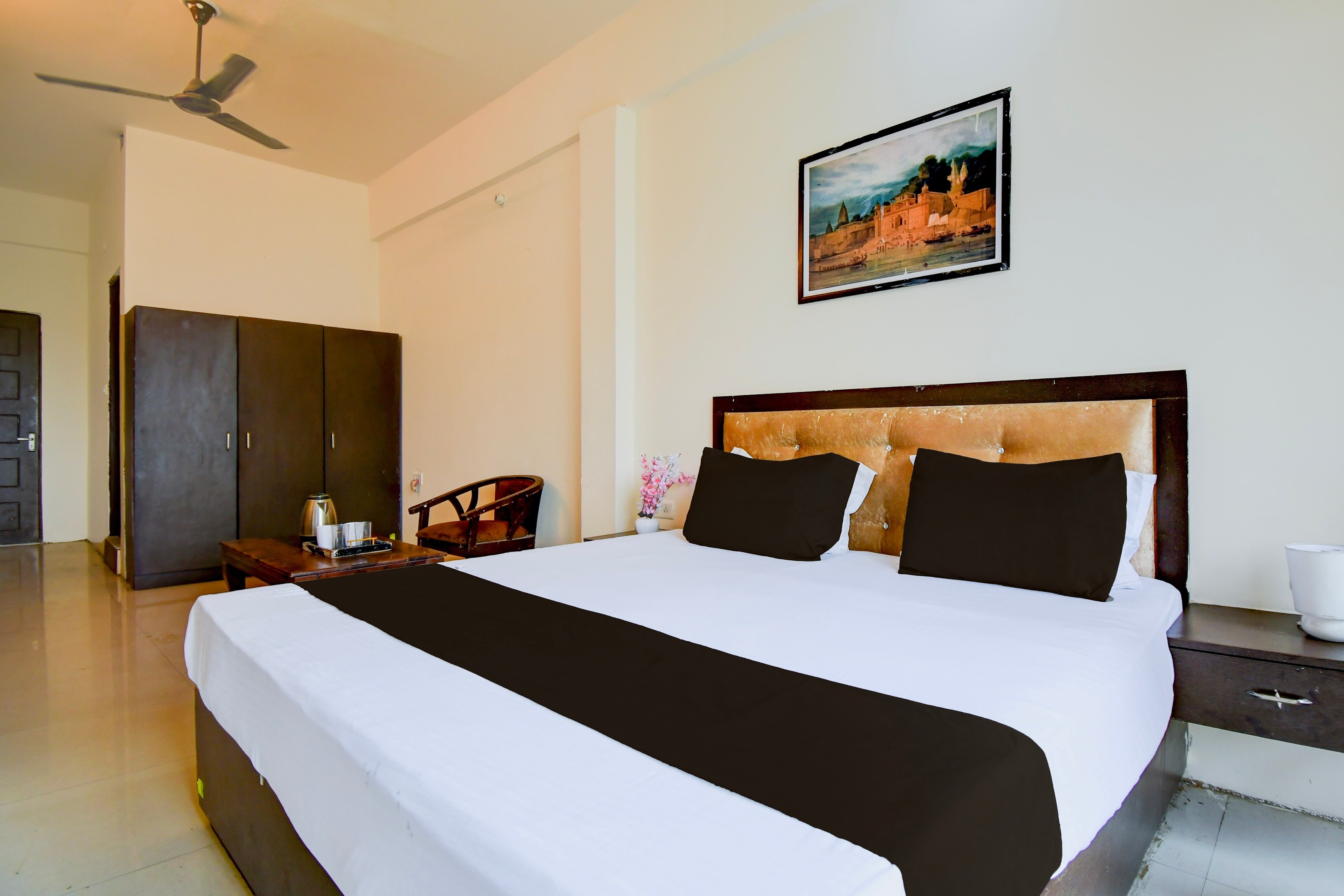HOTEL O ISVP RESORT 𝗕𝗢𝗢𝗞 Mampur Bana Hotel