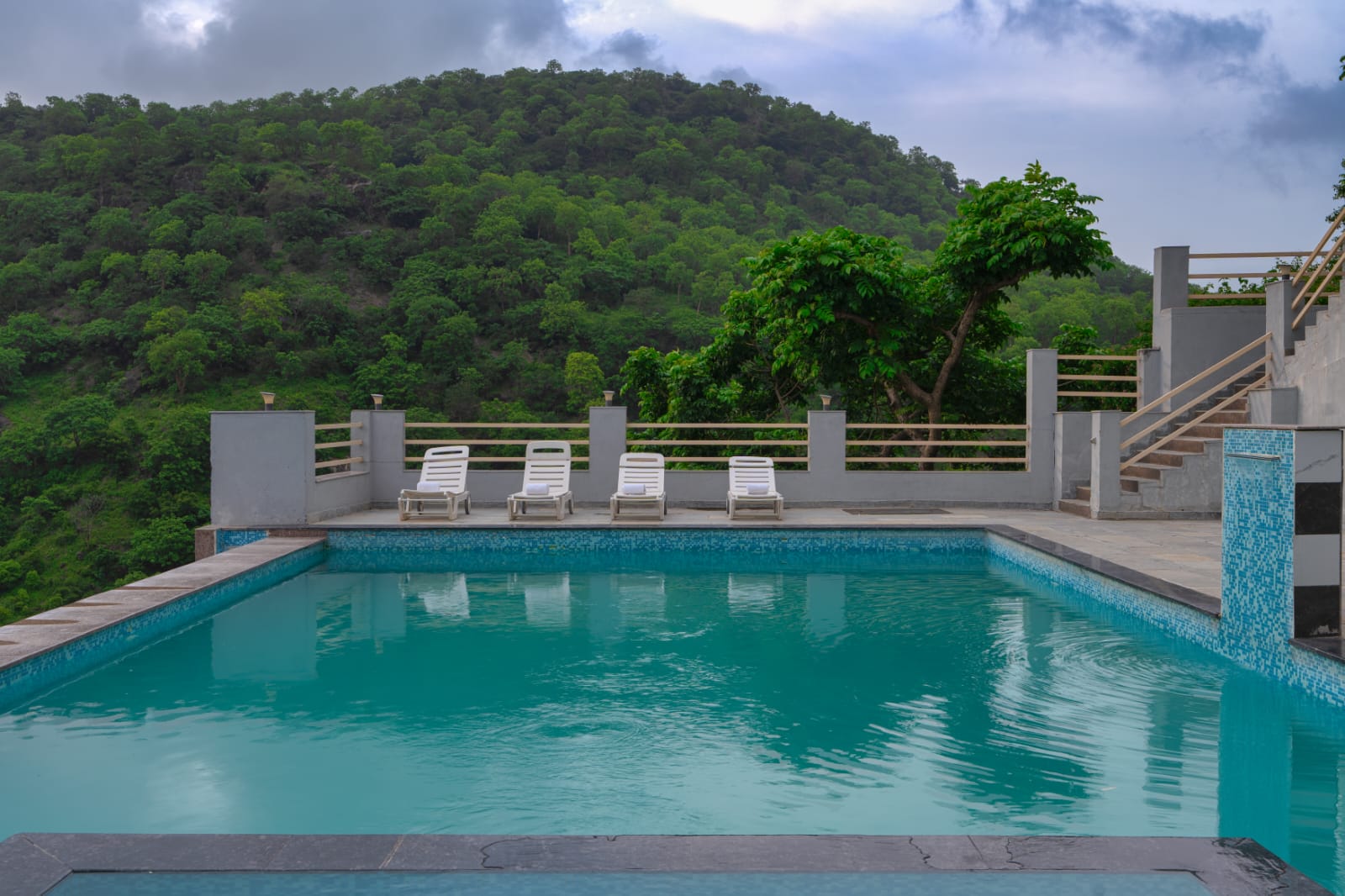 SADAS ELET PRIMA Hotel Kumbhalgarh - Reviews, Photos & Offer