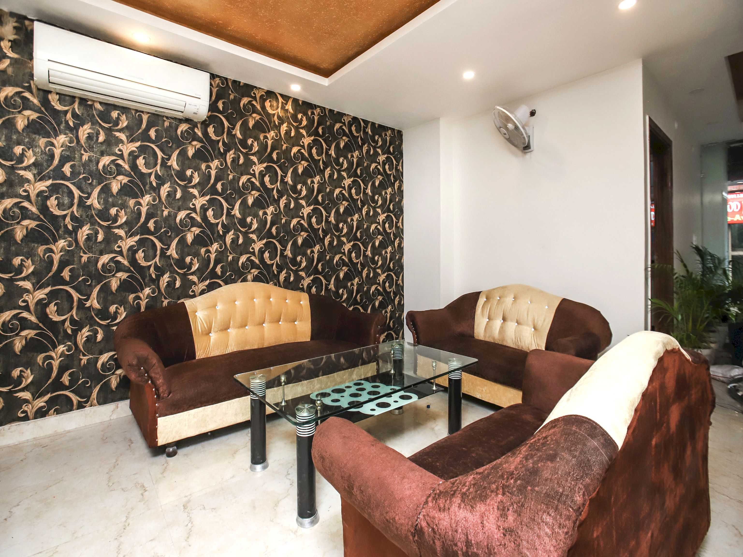 Photos of Hotel O Mint - Hotel in Delhi