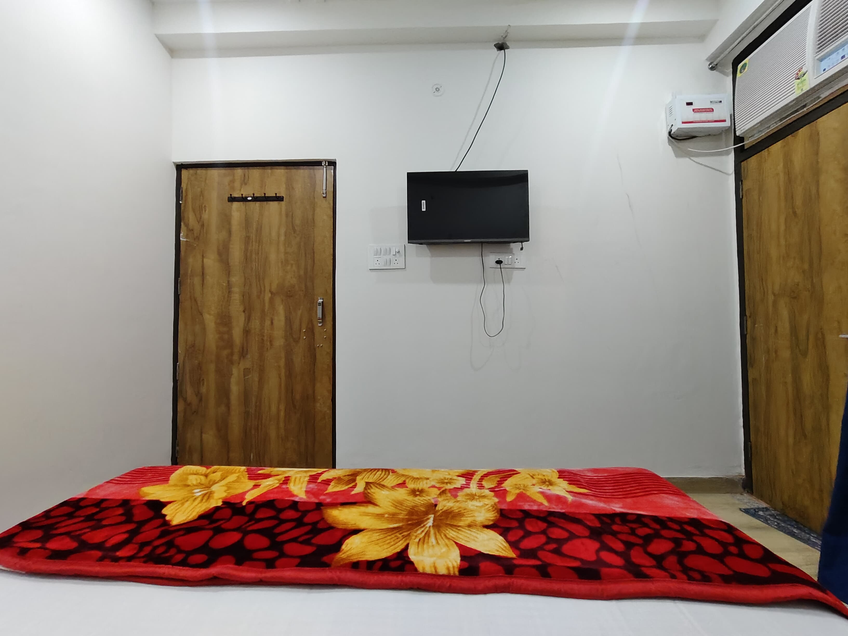 Spiritual Oasis 𝗕𝗢𝗢𝗞 Rishikesh Apartment