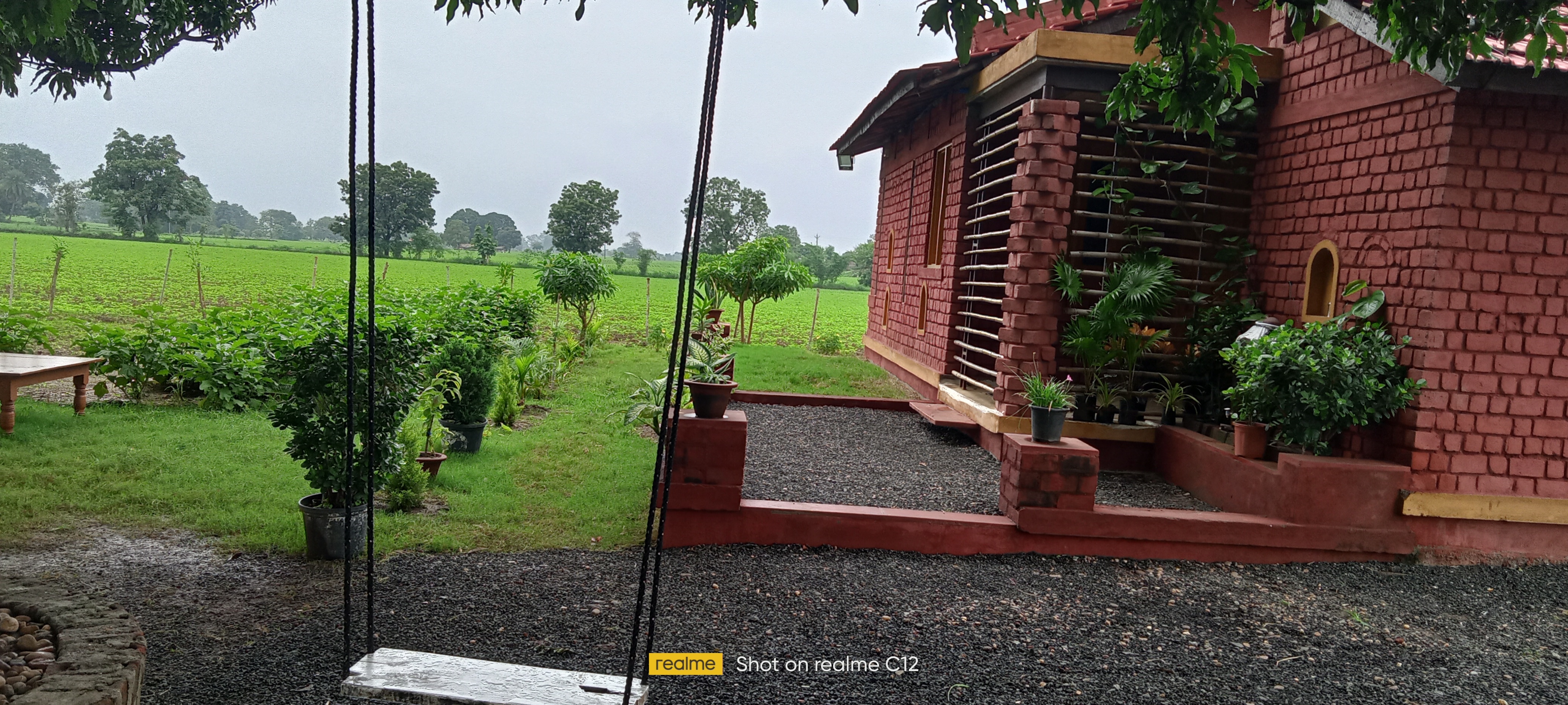 Girja Homestay 𝗕𝗢𝗢𝗞 Sehore Homestay