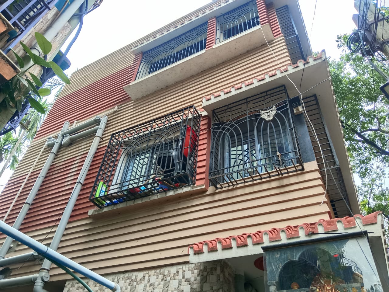 Amenities of Red Rose House