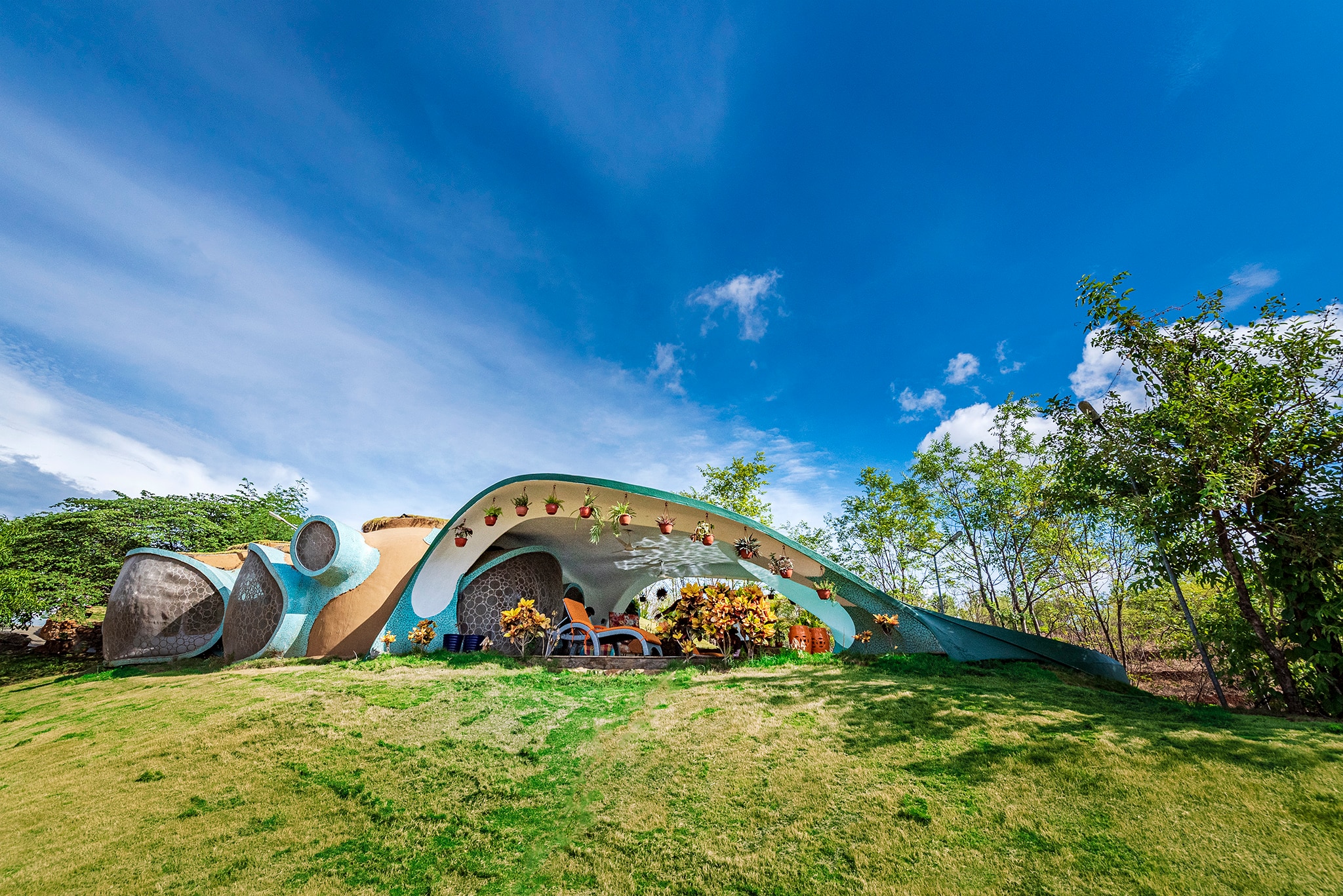 Rooms of SaffronStays AsanjA Dragonfly - Indias first earth sheltered ...