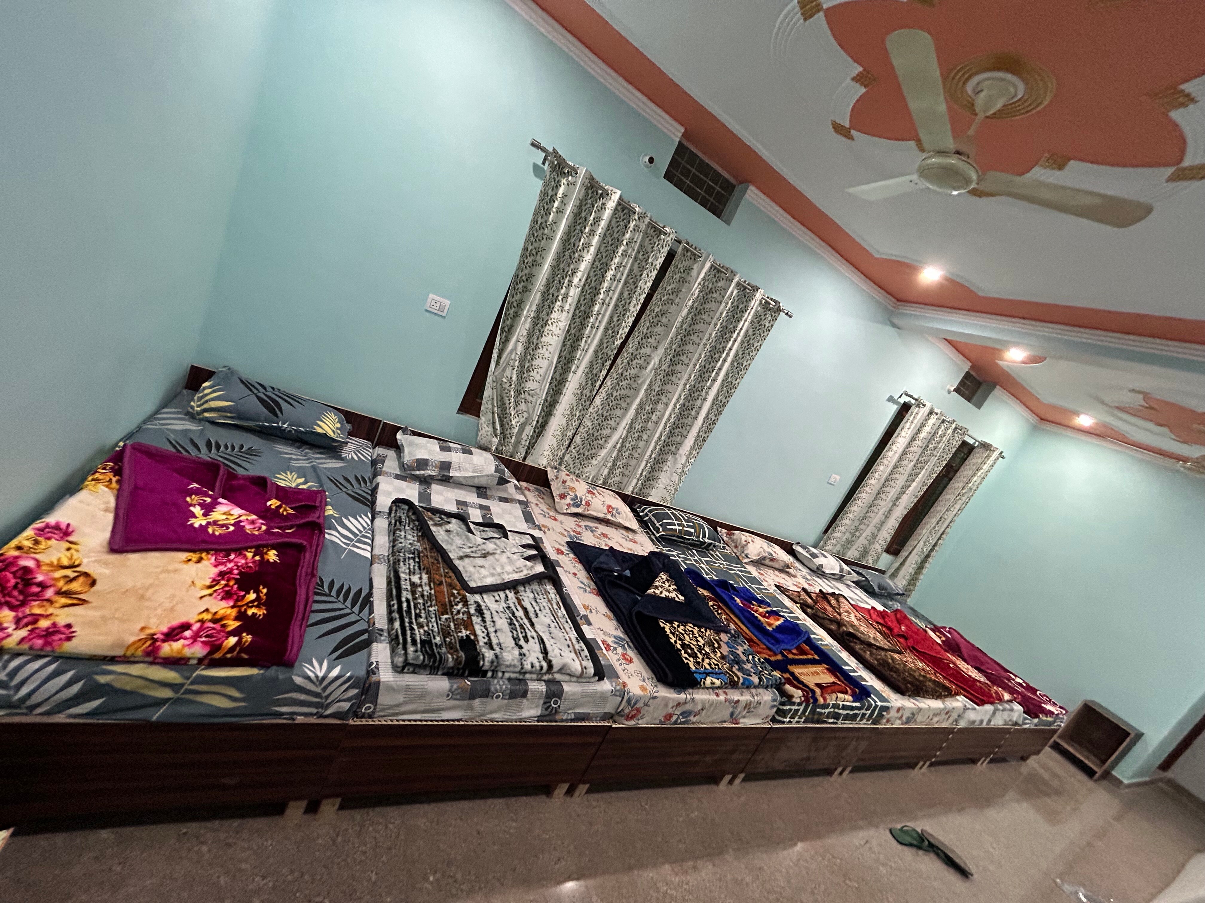 Satopanth Homestay 𝗕𝗢𝗢𝗞 Chamoli Homestay