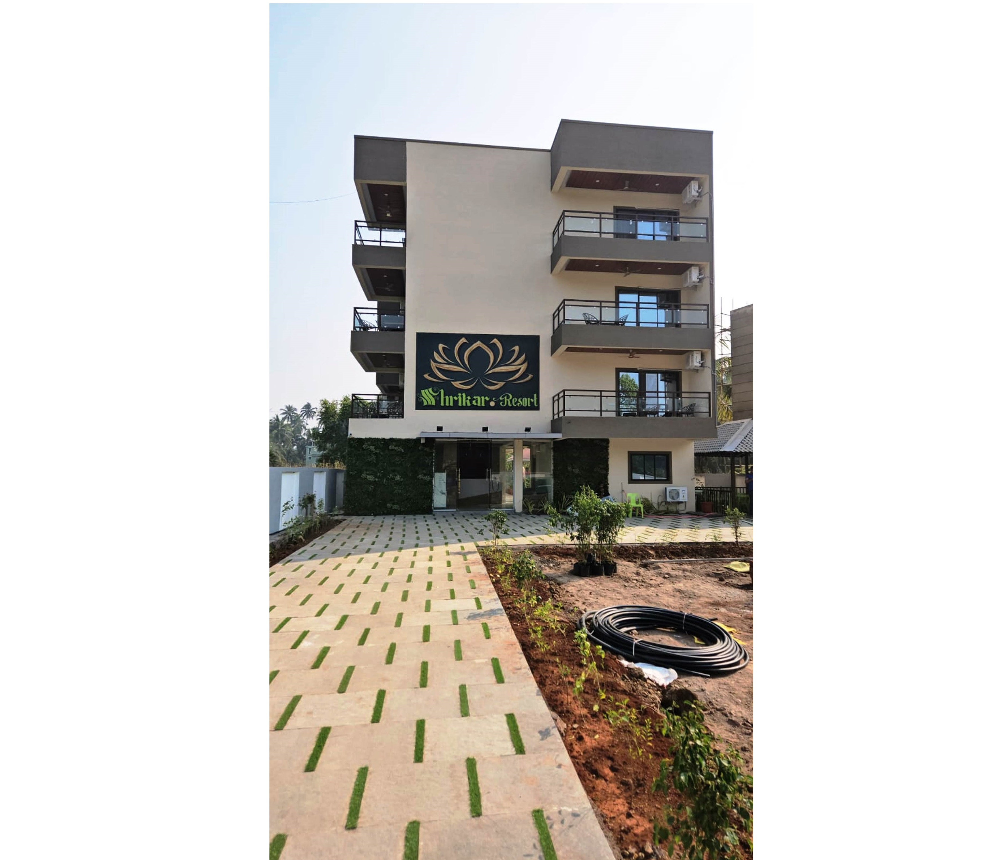 Amenities of ILIF 2725 Shrikar
