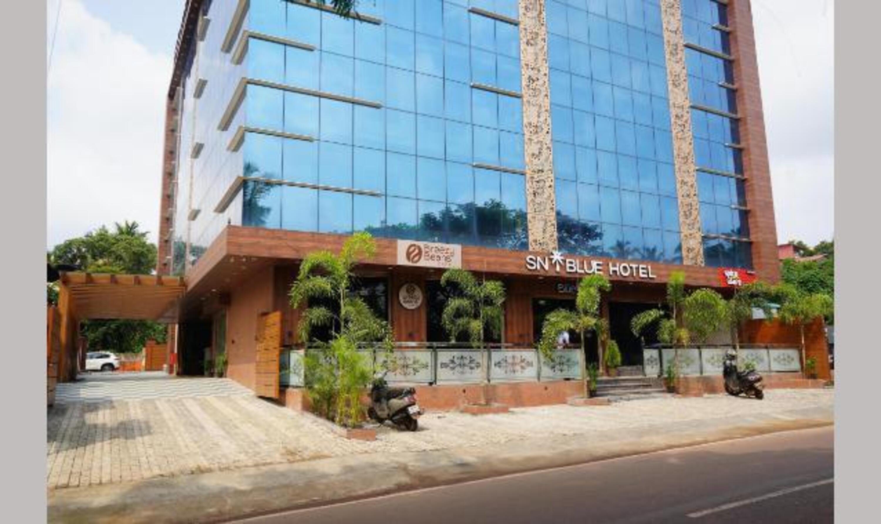 Rooms of FabHotel SN Blue - Hotel in Goa
