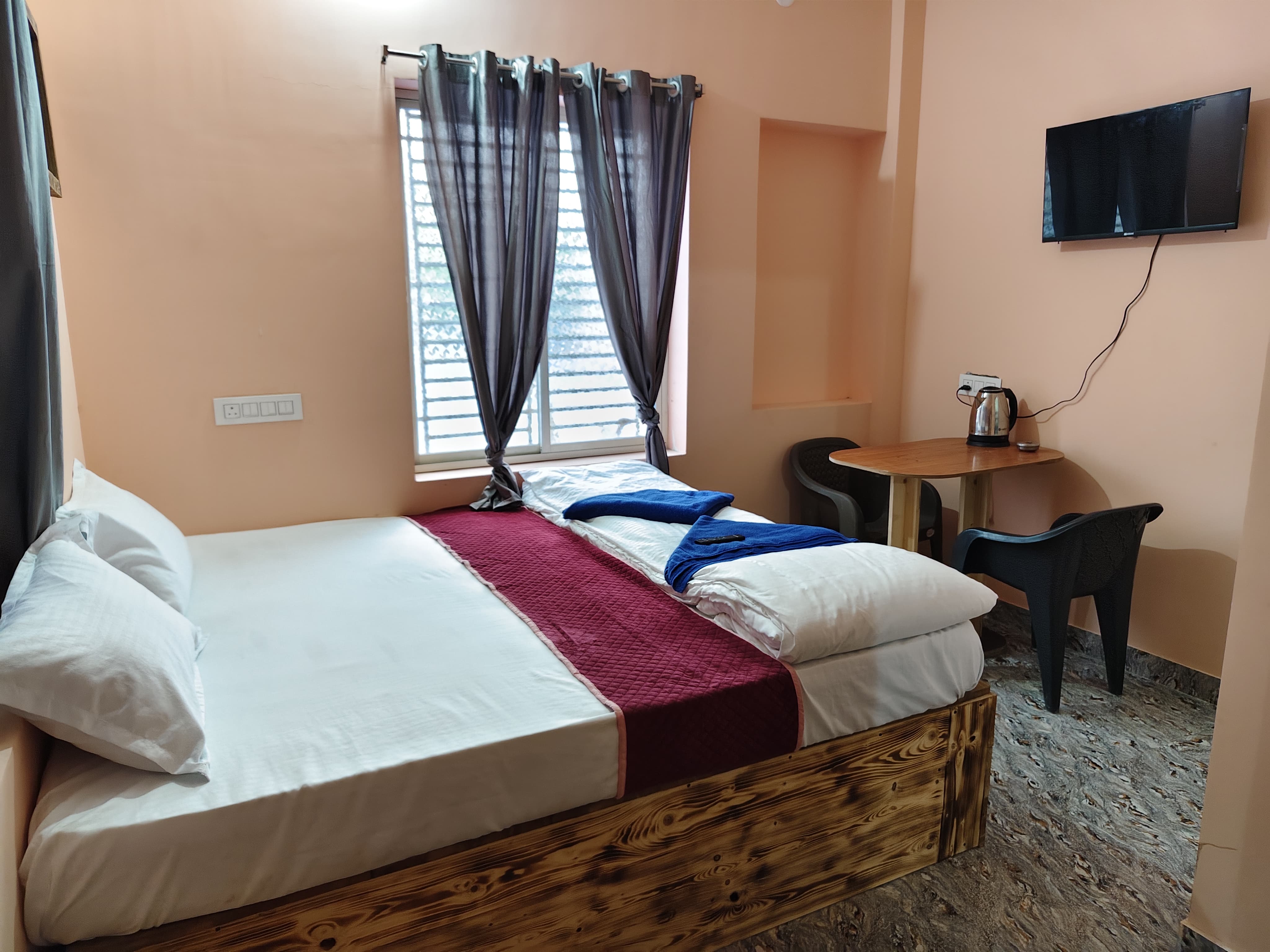 Rooms of Entire 2BHK Apartment By Plush Hotels | 1KM From Shree ...