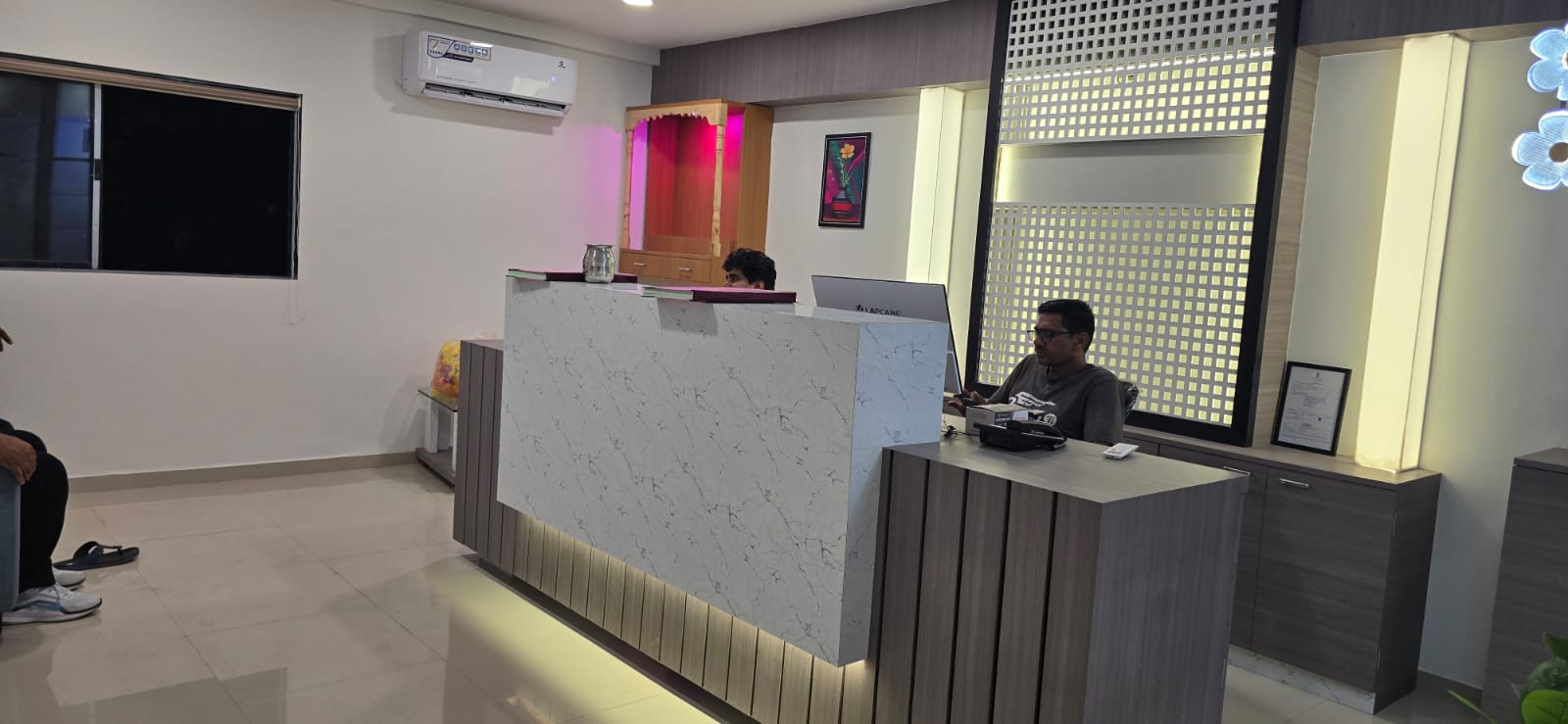 Rooms of HOTEL ROYAL ELITE - Hotel in Vapi