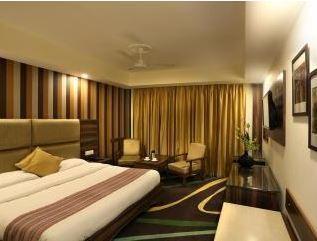 Hotel Samson Patnitop - INR 783.0 OFF ( ̶2̶7̶0̶0̶ ) Hotel 𝐏𝐡𝐨𝐭𝐨𝐬 & 𝐑𝐞𝐯𝐢𝐞𝐰𝐬