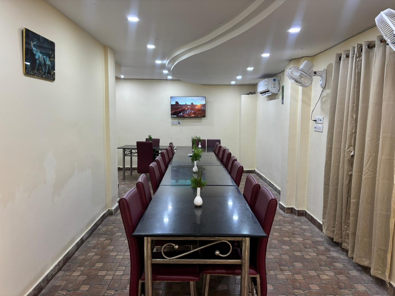 Puri Palm Resort 𝗕𝗢𝗢𝗞 Puri Hotel