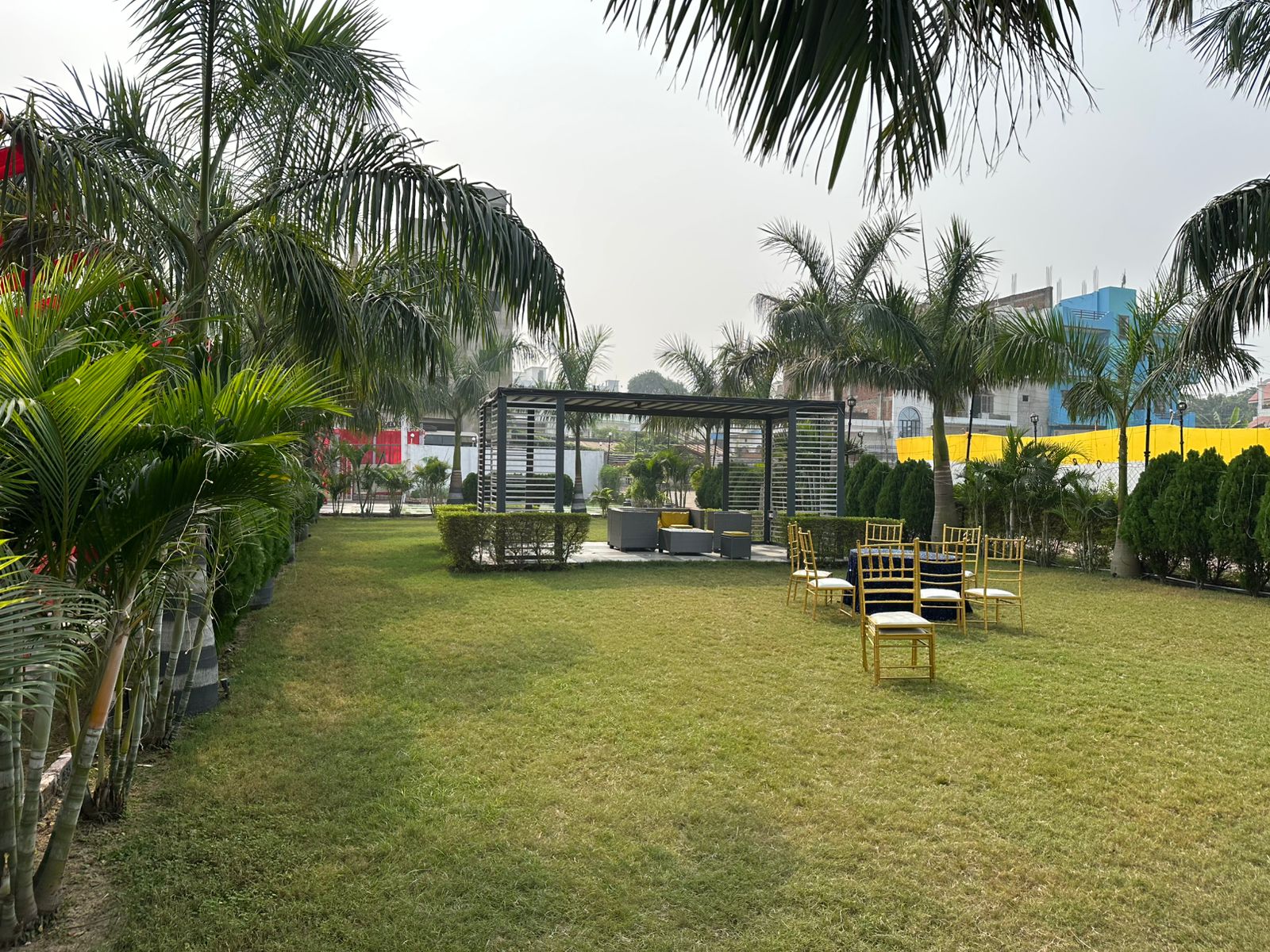 MS BAGEECHA 𝗕𝗢𝗢𝗞 Gaya Hotel