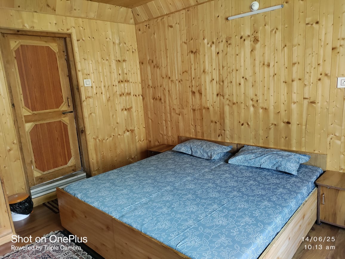 Shugu A Village Homestay 𝗕𝗢𝗢𝗞 Lahaul Homestay