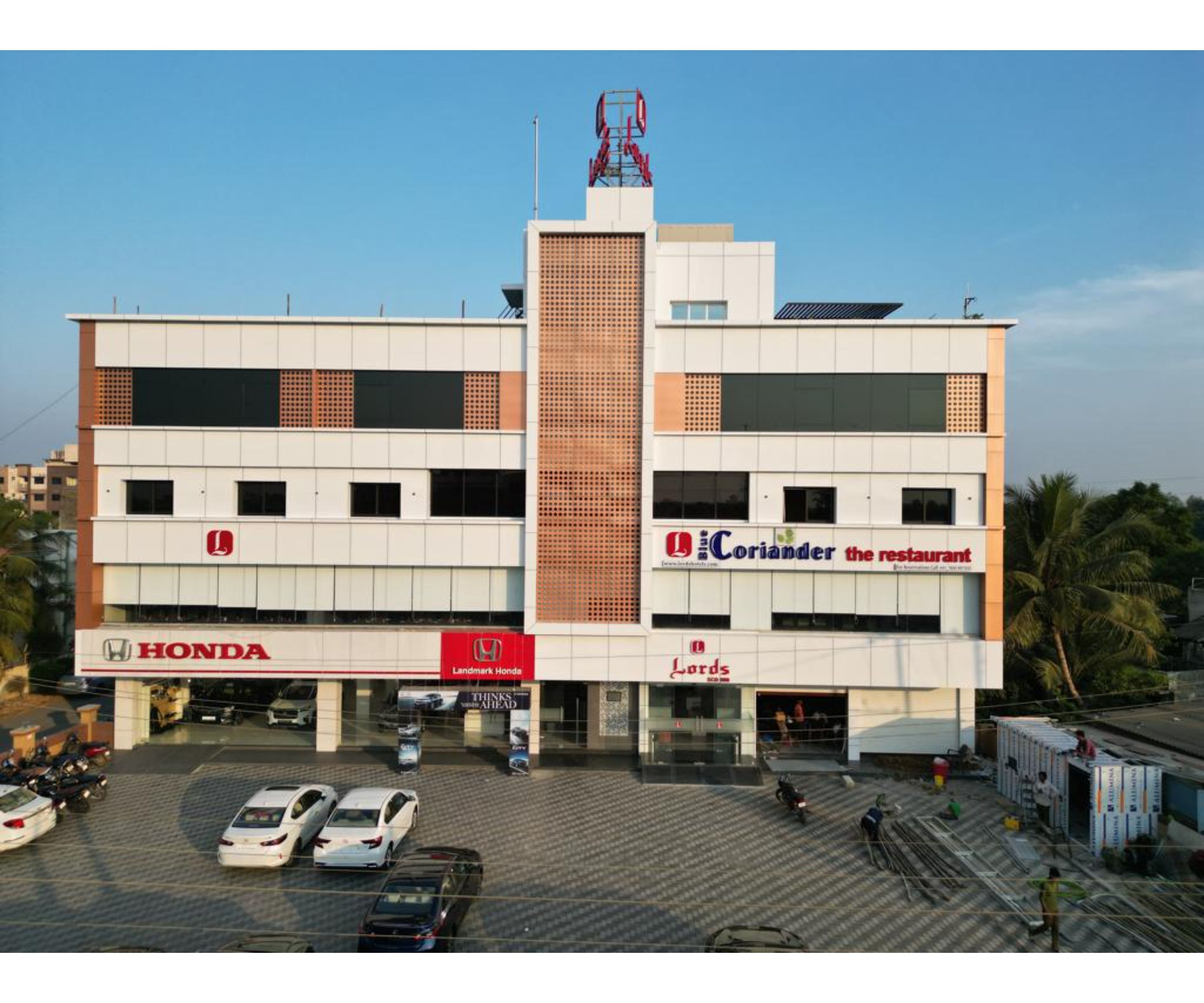 Lords Eco Inn Navsari 𝗕𝗢𝗢𝗞 Navsari Hotel