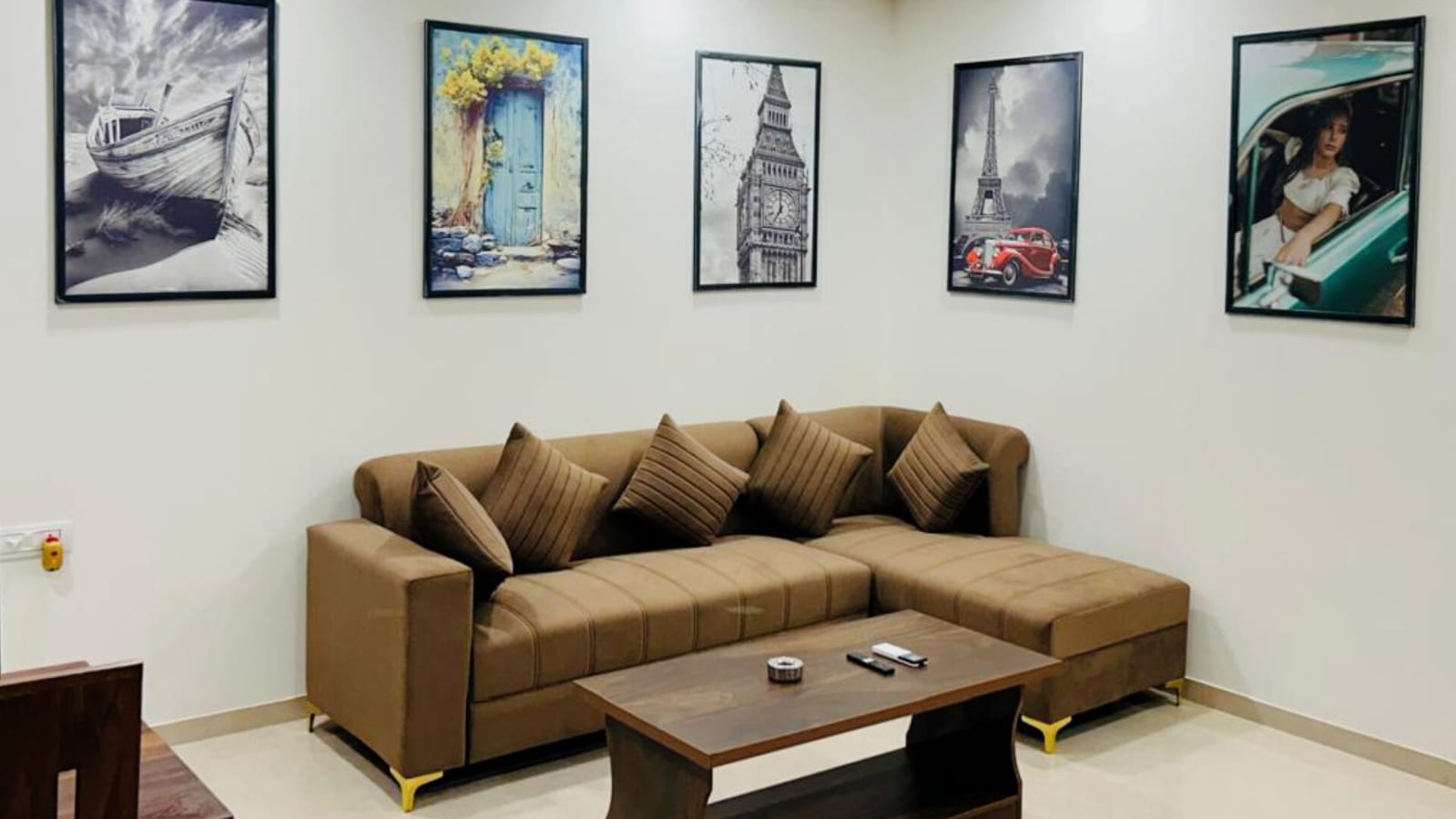 Spacious 2BHK Near Jewel Mall 302 𝗕𝗢𝗢𝗞 Jaipur Apartment