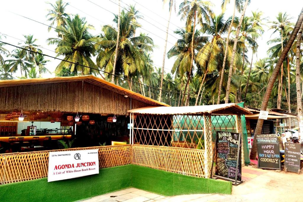 Agonda Junction 𝗕𝗢𝗢𝗞 Goa Cottage