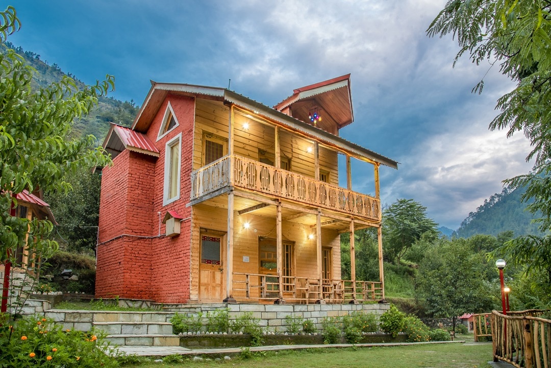 RIVERAANSH HOME STAY | Hill View Rooms 𝗕𝗢𝗢𝗞 Banjar Homestay