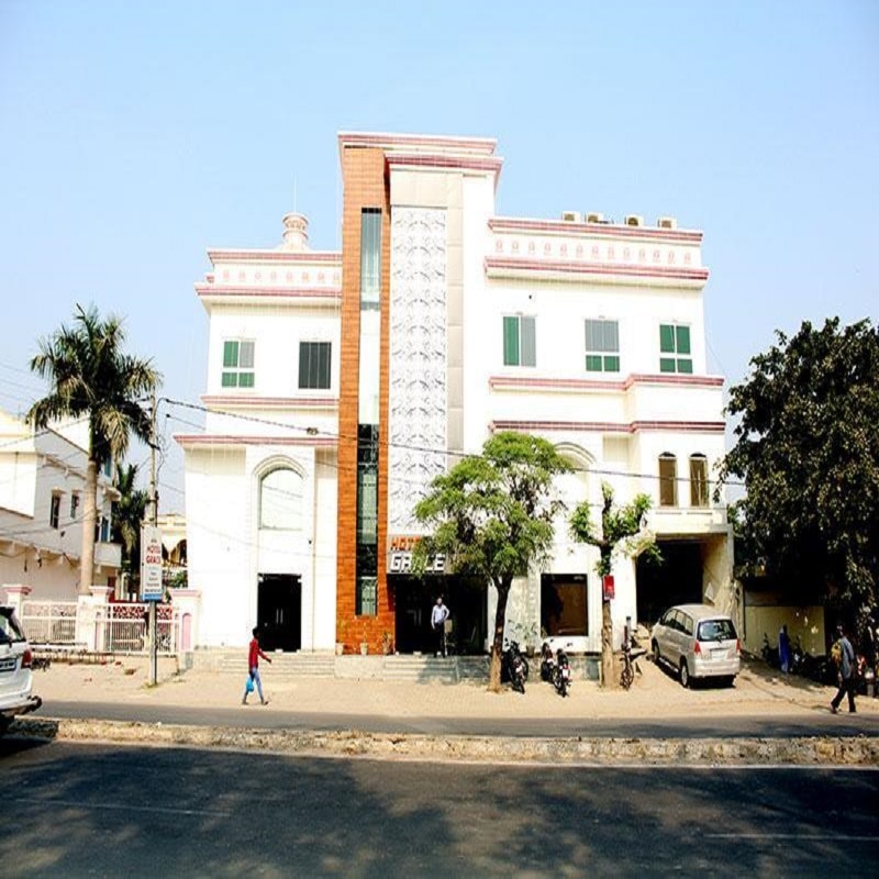 Grace Hotel 𝗕𝗢𝗢𝗞 Kurukshetra Hotel