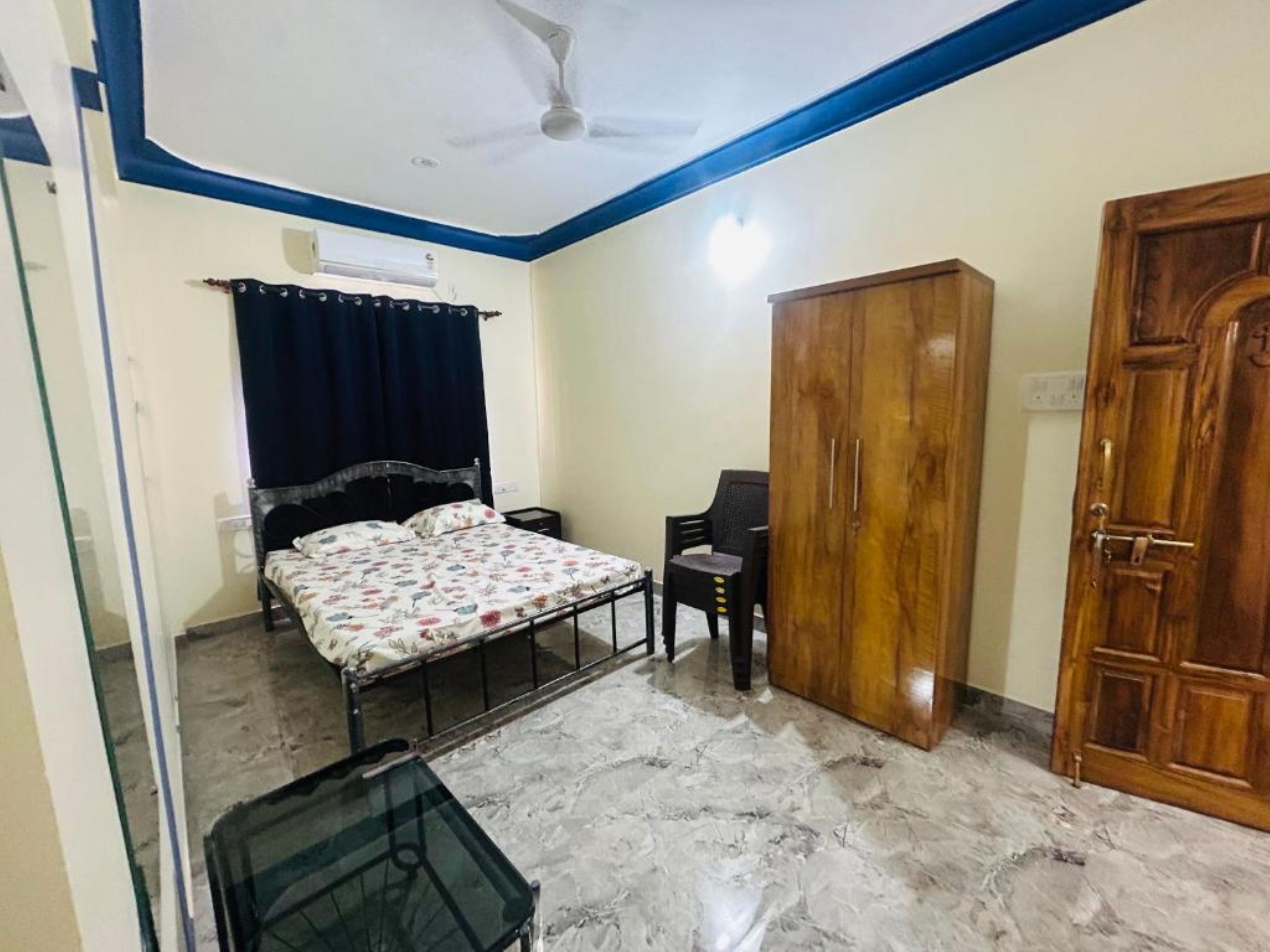 Calangute beach house. 𝗕𝗢𝗢𝗞 Goa Apartment