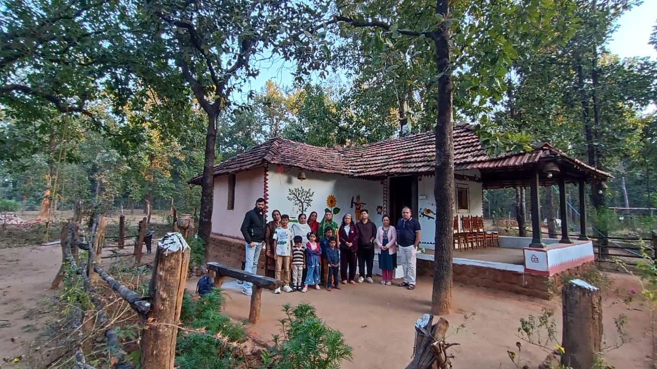 Sal Wind Homestay 𝗕𝗢𝗢𝗞 Parasia Homestay