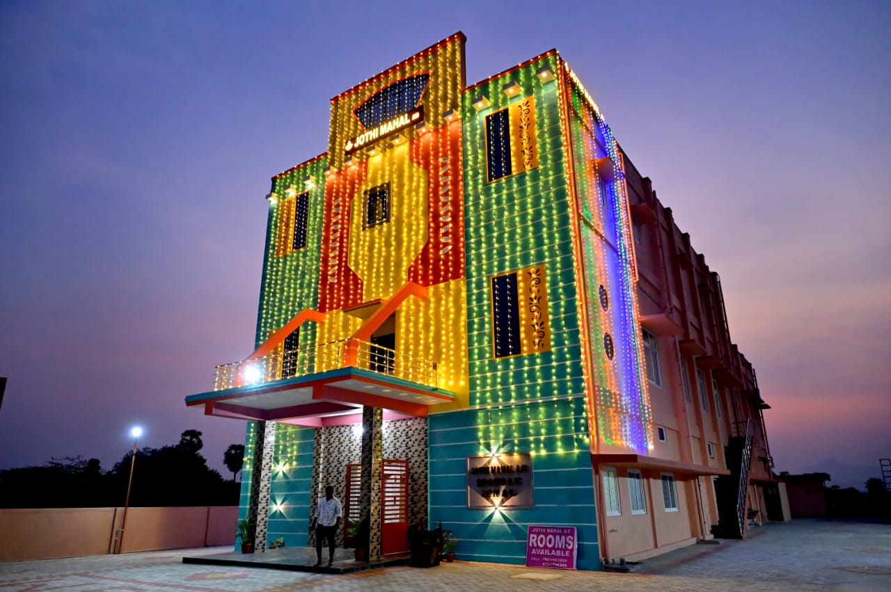 Jothi Mahal 𝗕𝗢𝗢𝗞 Polur Hotel