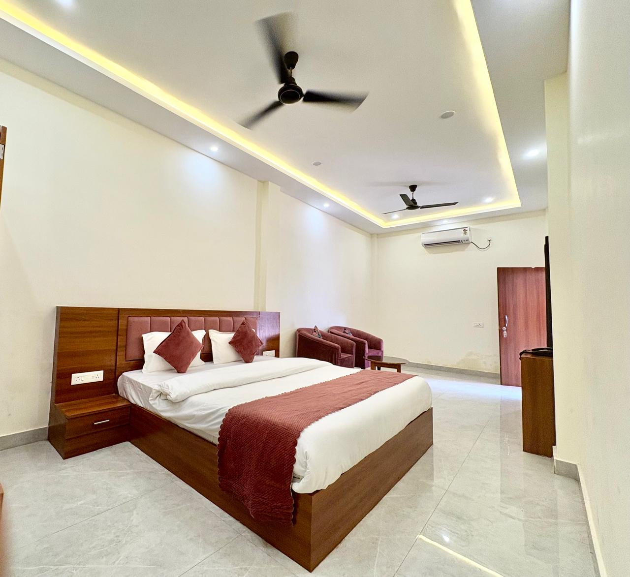 Shiva Kashi Inn Hotel Varanasi - Reviews, Photos & Offer