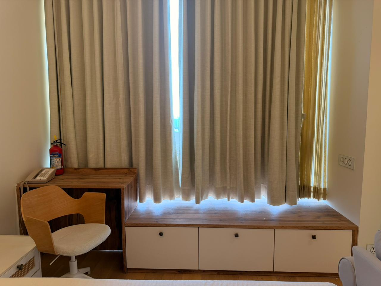 5-Star hotel Studio in Leela Bangalore - Reviews, Photos & Offer