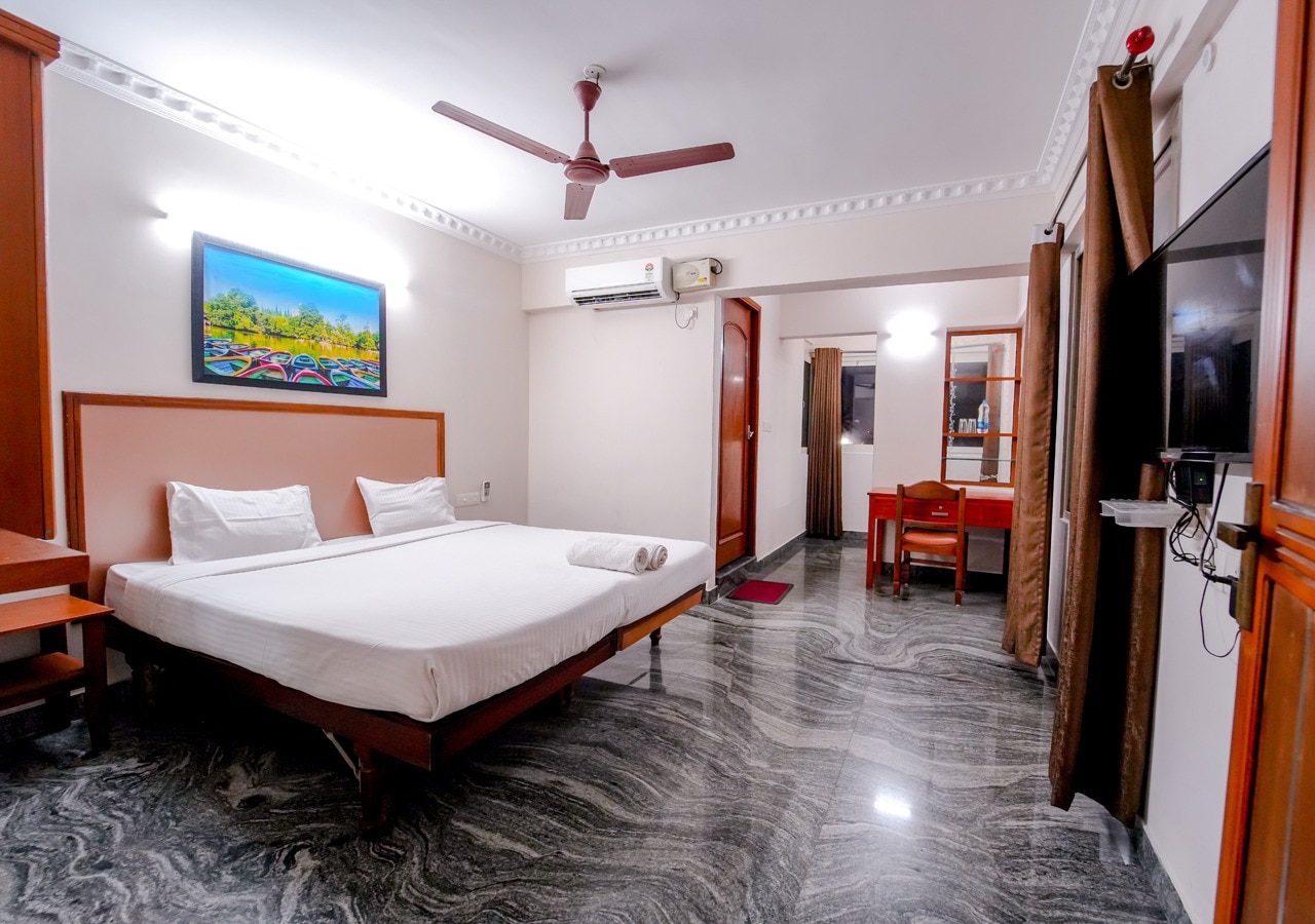 Luxe Vue Premium Apartment Thiruvananthapuram - Reviews, Photos & Offer