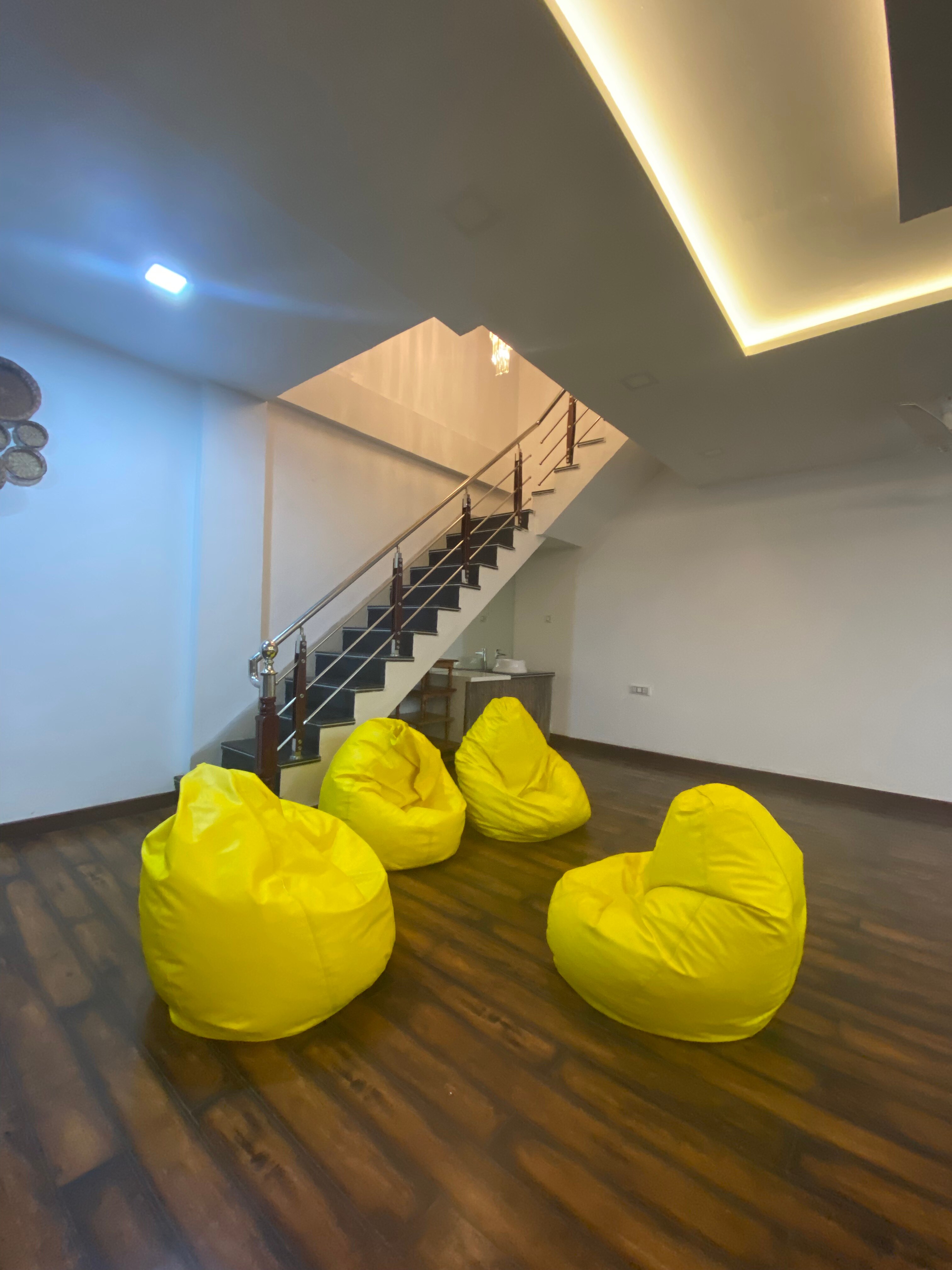 Monroe Stay 𝗕𝗢𝗢𝗞 Indore Villa