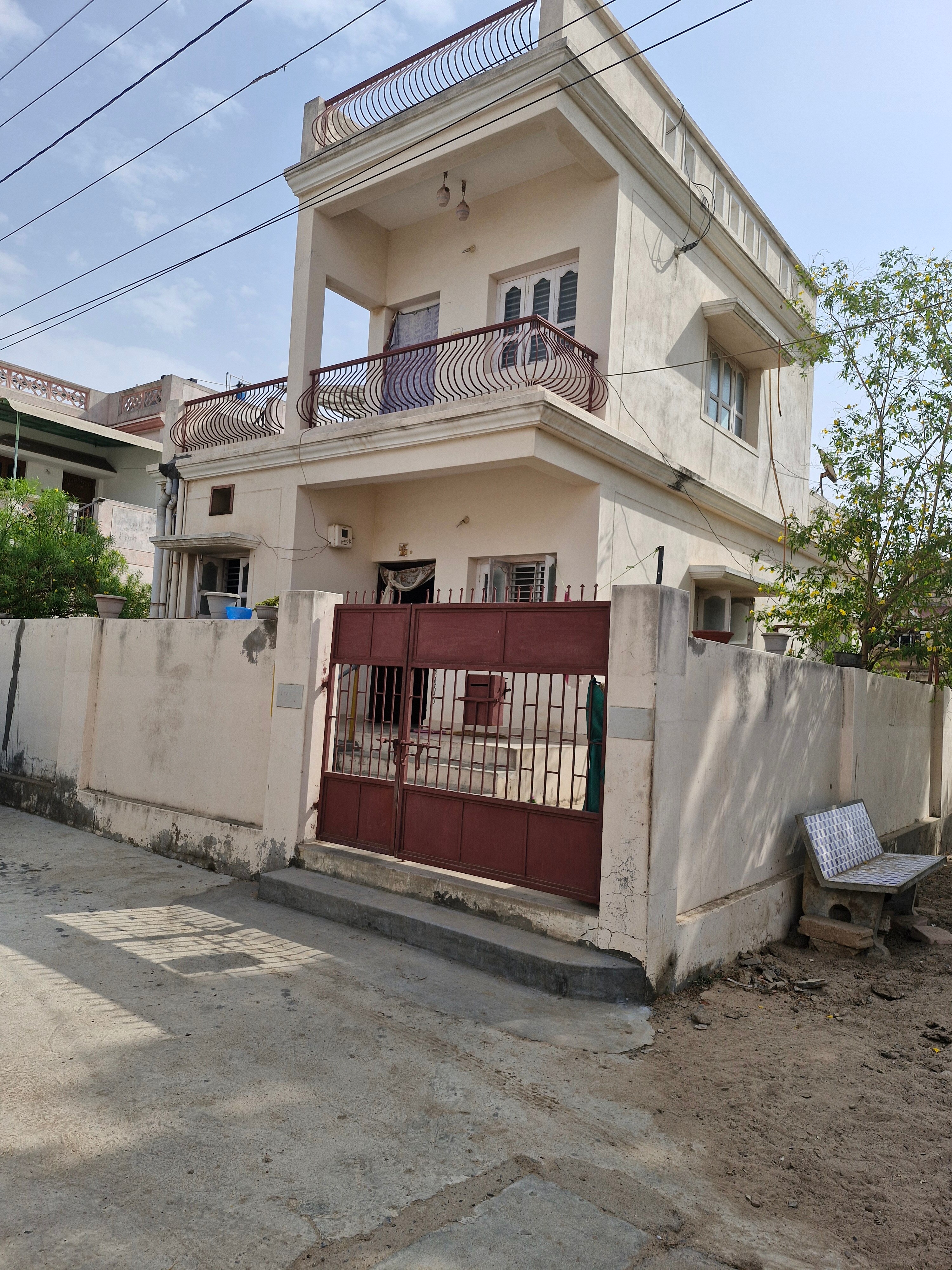 Address of Hira ba's home stay - Homestay in Bhuj