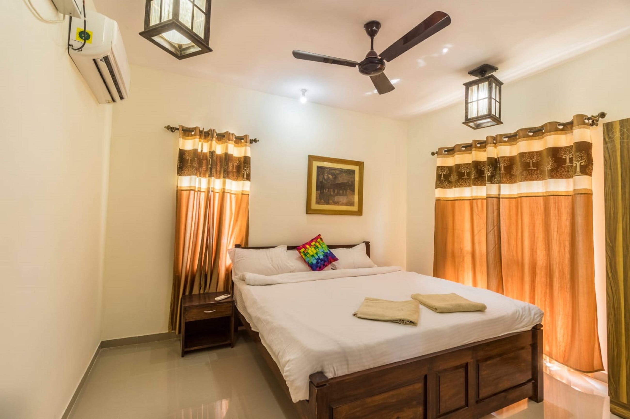 Ronne's Studio Apartment 𝗕𝗢𝗢𝗞 Goa Apartment