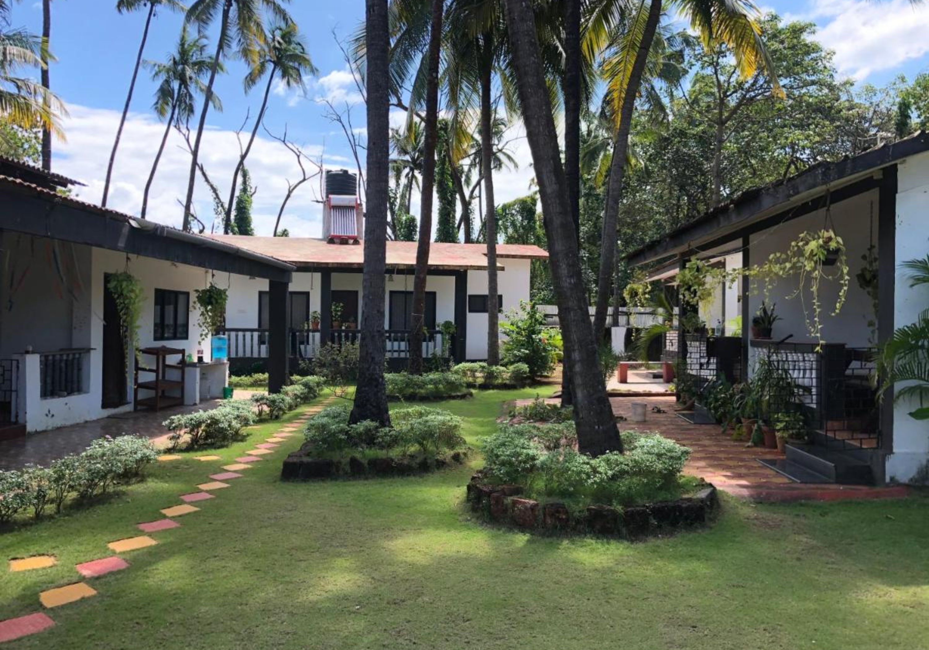 Piggy Hostel Vagator Goa 𝗕𝗢𝗢𝗞 Goa Hostel