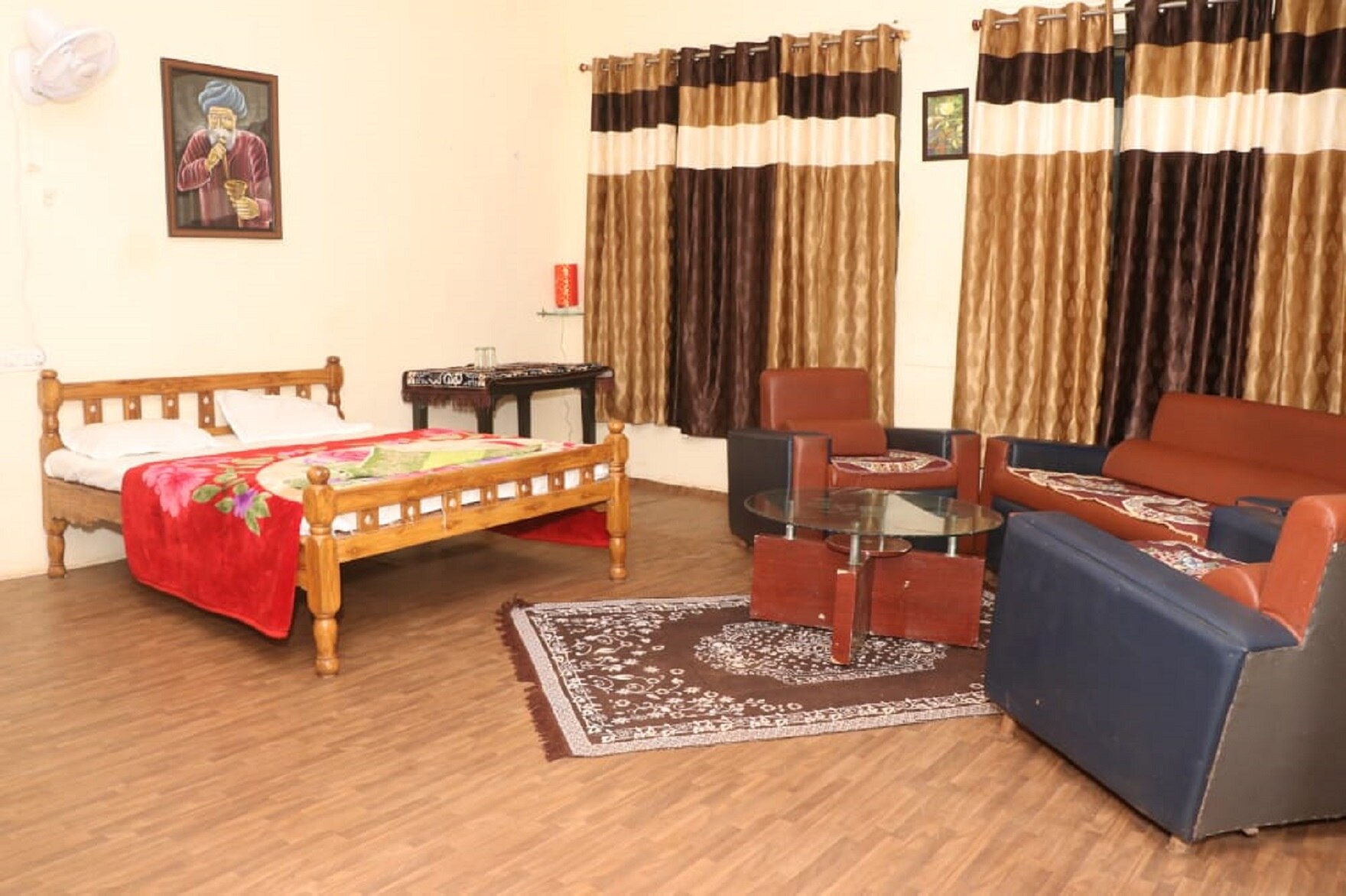 Raja Kothi | Rooms in a Villa 𝗕𝗢𝗢𝗞 Chikhaldara Villa