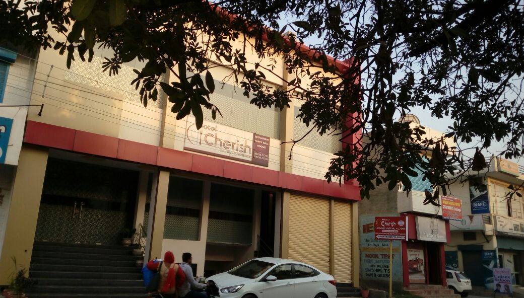 Hotel Cherish 𝗕𝗢𝗢𝗞 Kurukshetra Hotel