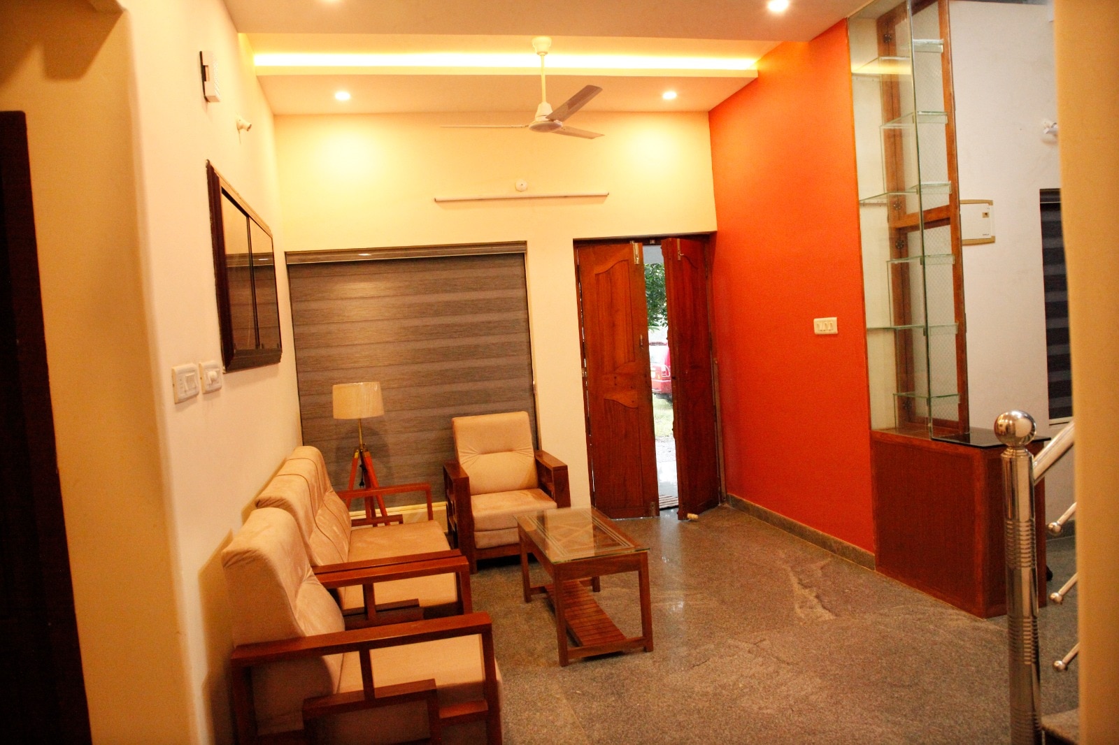 The Gateway 𝗕𝗢𝗢𝗞 Calicut (Kozhikode) Homestay