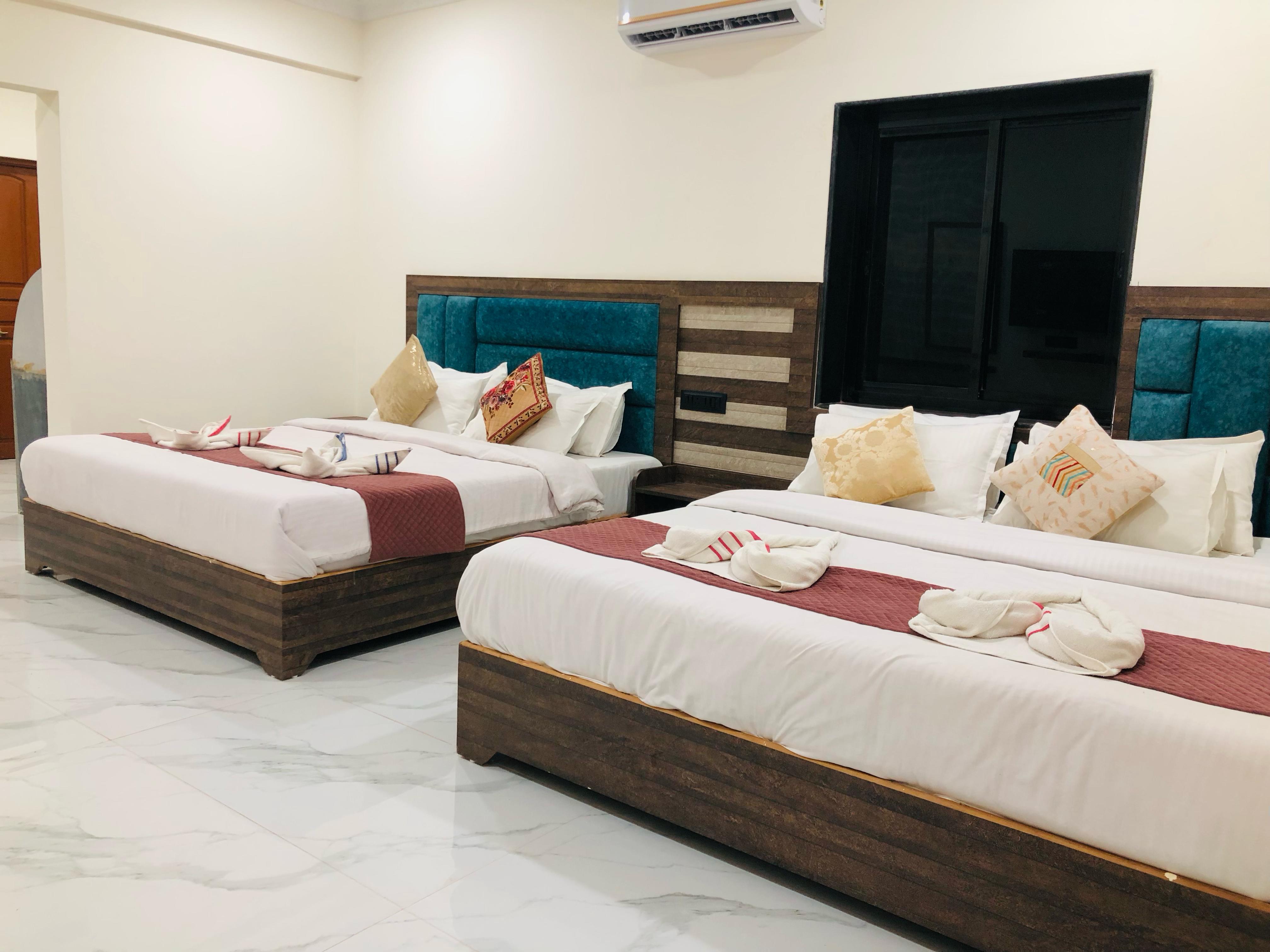 Small Daddy Inn 𝗕𝗢𝗢𝗞 Goa Apartment