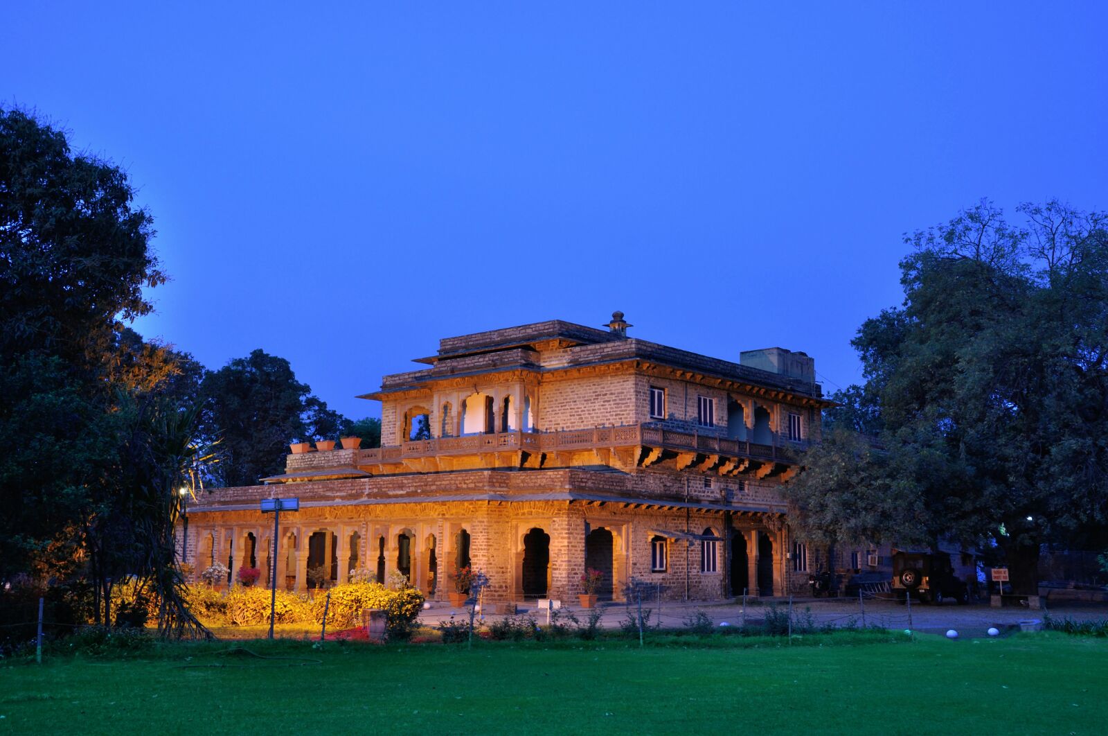 Sukhdham Kothi 𝗕𝗢𝗢𝗞 Kota Hotel