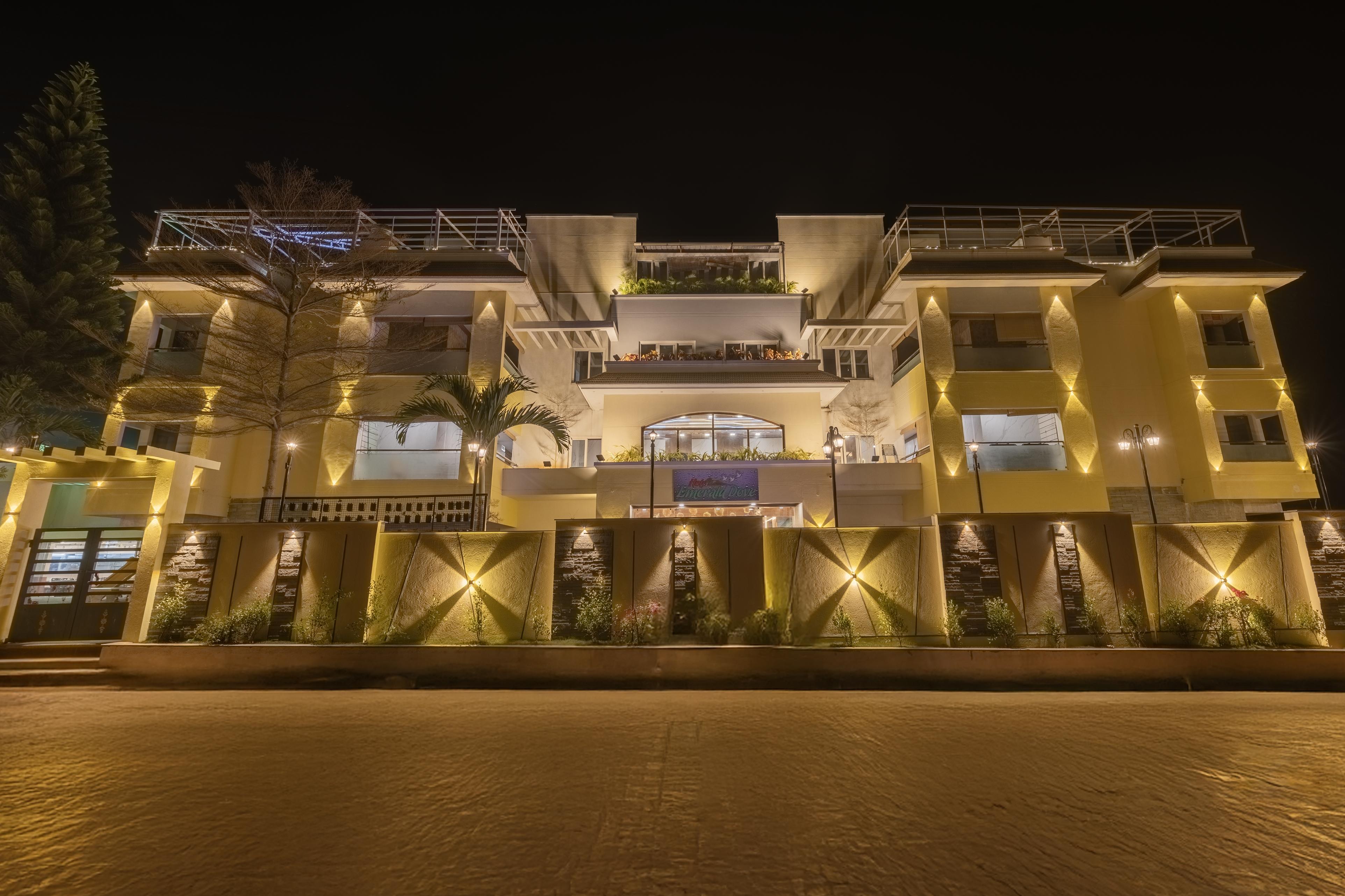 Treebo Premium Emerald Dove 𝗕𝗢𝗢𝗞 Yelagiri Hotel