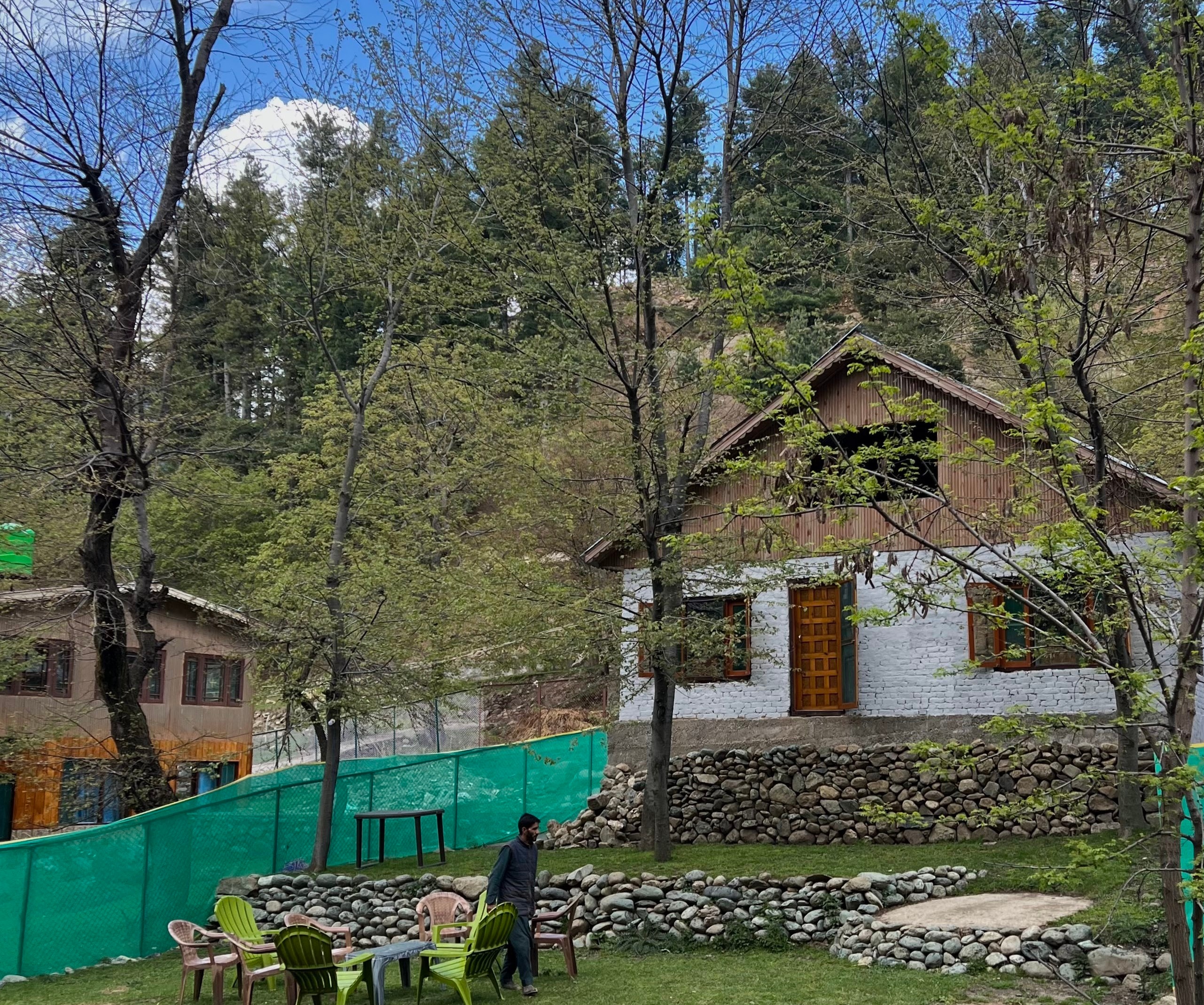 The Panorama 𝗕𝗢𝗢𝗞 Pahalgam Homestay