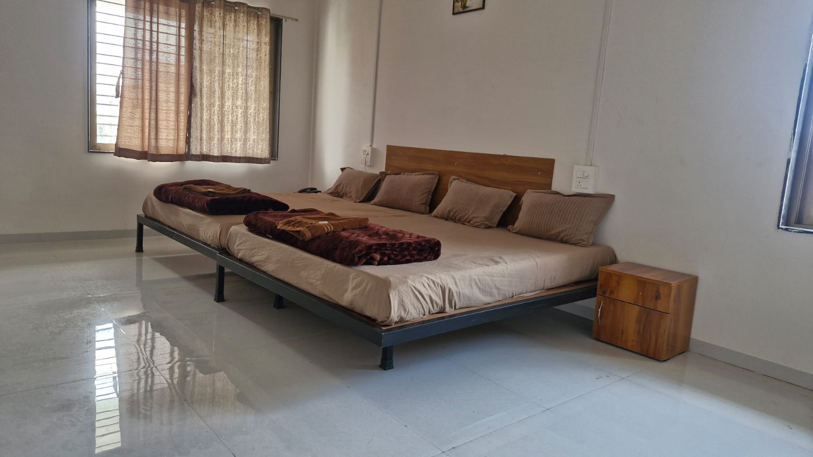 Hotel Bhakti Prides 𝗕𝗢𝗢𝗞 Nashik Hotel