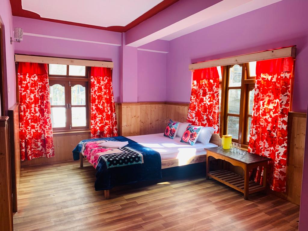Hotel Lashar Valley 𝗕𝗢𝗢𝗞 Lachen Hotel